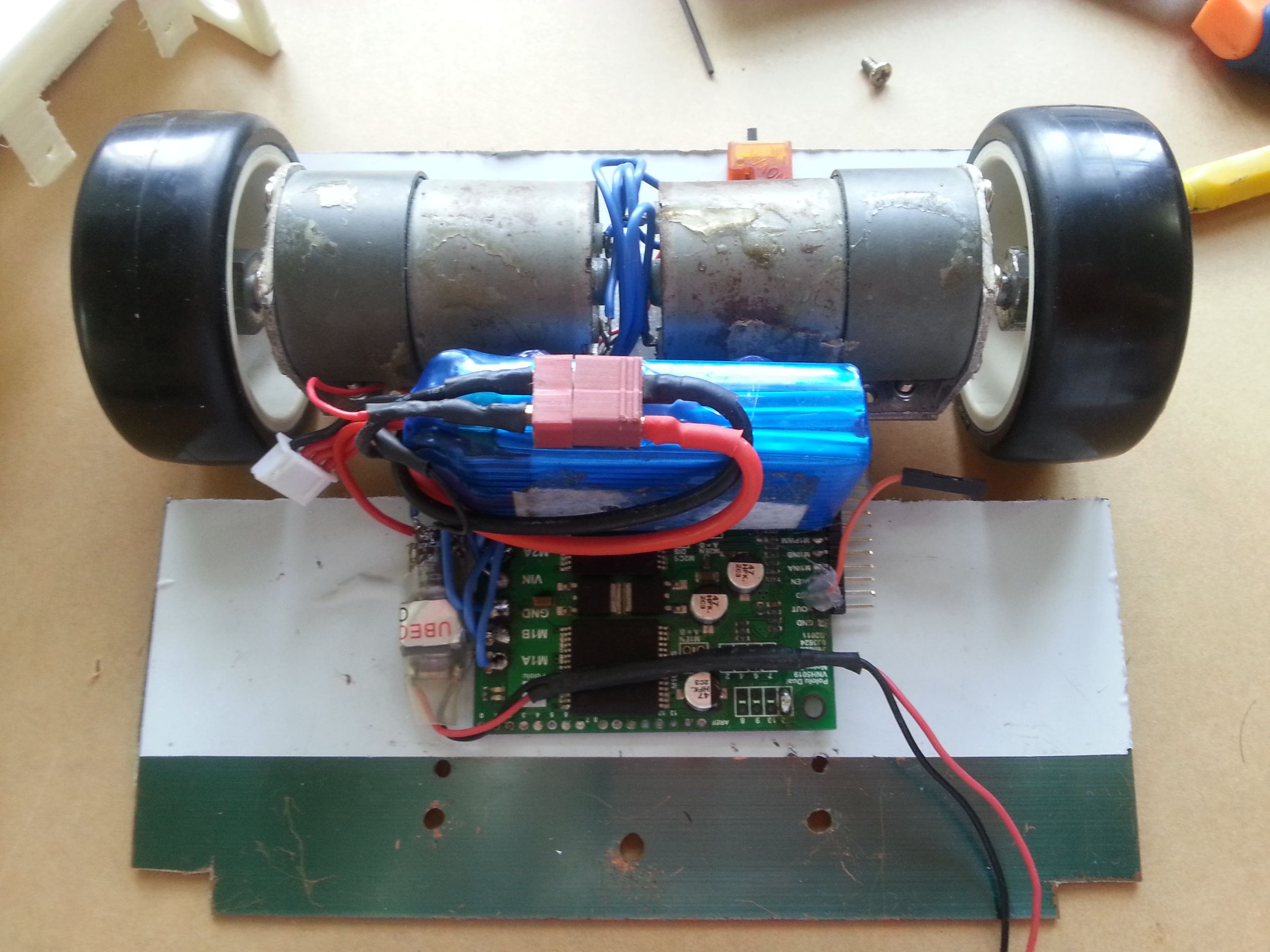 3D Printed Sumobot [Autonomous RC, Bluetooth Multiplayer] : 23 Steps ...