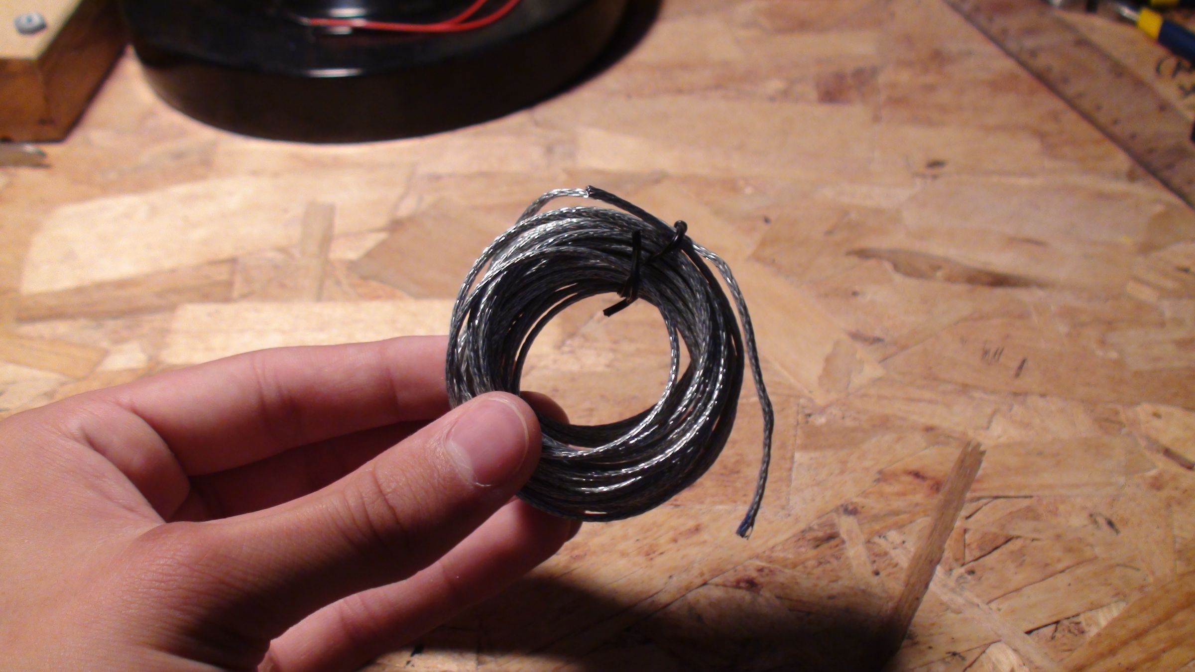 How to Make a Rabbit Snare : 3 Steps (with Pictures) - Instructables