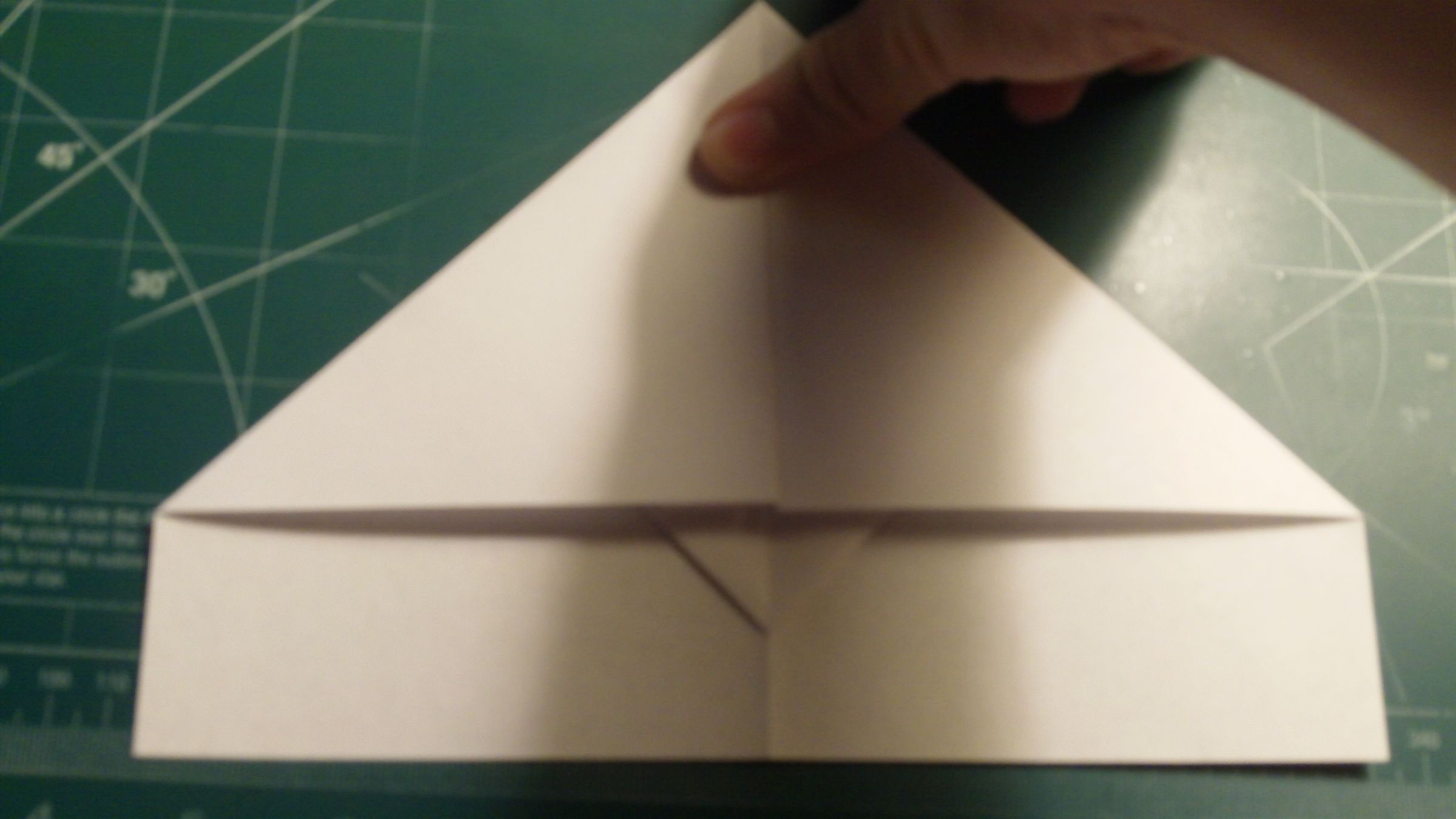 How to Make the Rapier Paper Airplane : 8 Steps - Instructables
