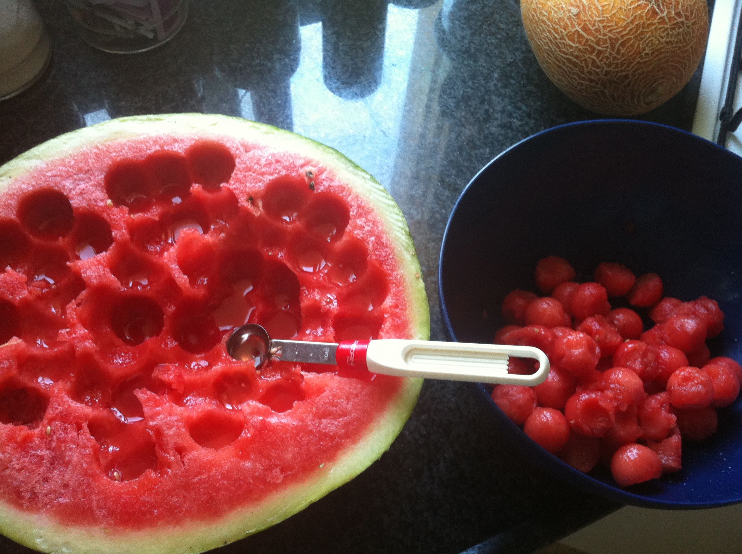 Decorated Dessert - Dolphins Swimming in the Melons and Watermelons : 5 ...
