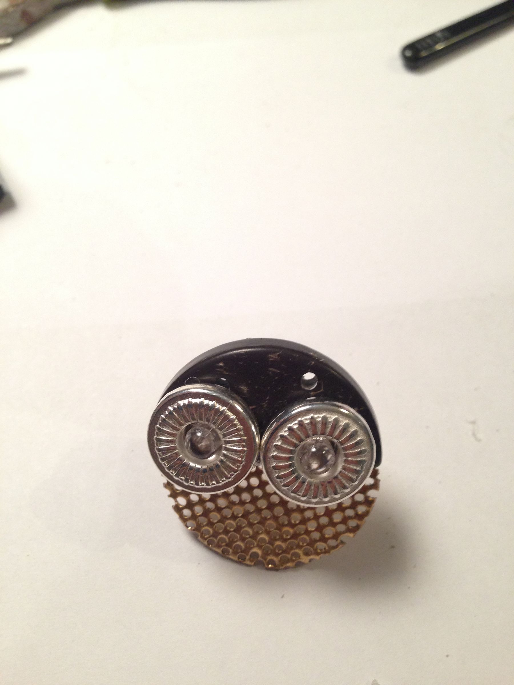 Awesome Coconut Owl Led Necklace : 12 Steps - Instructables