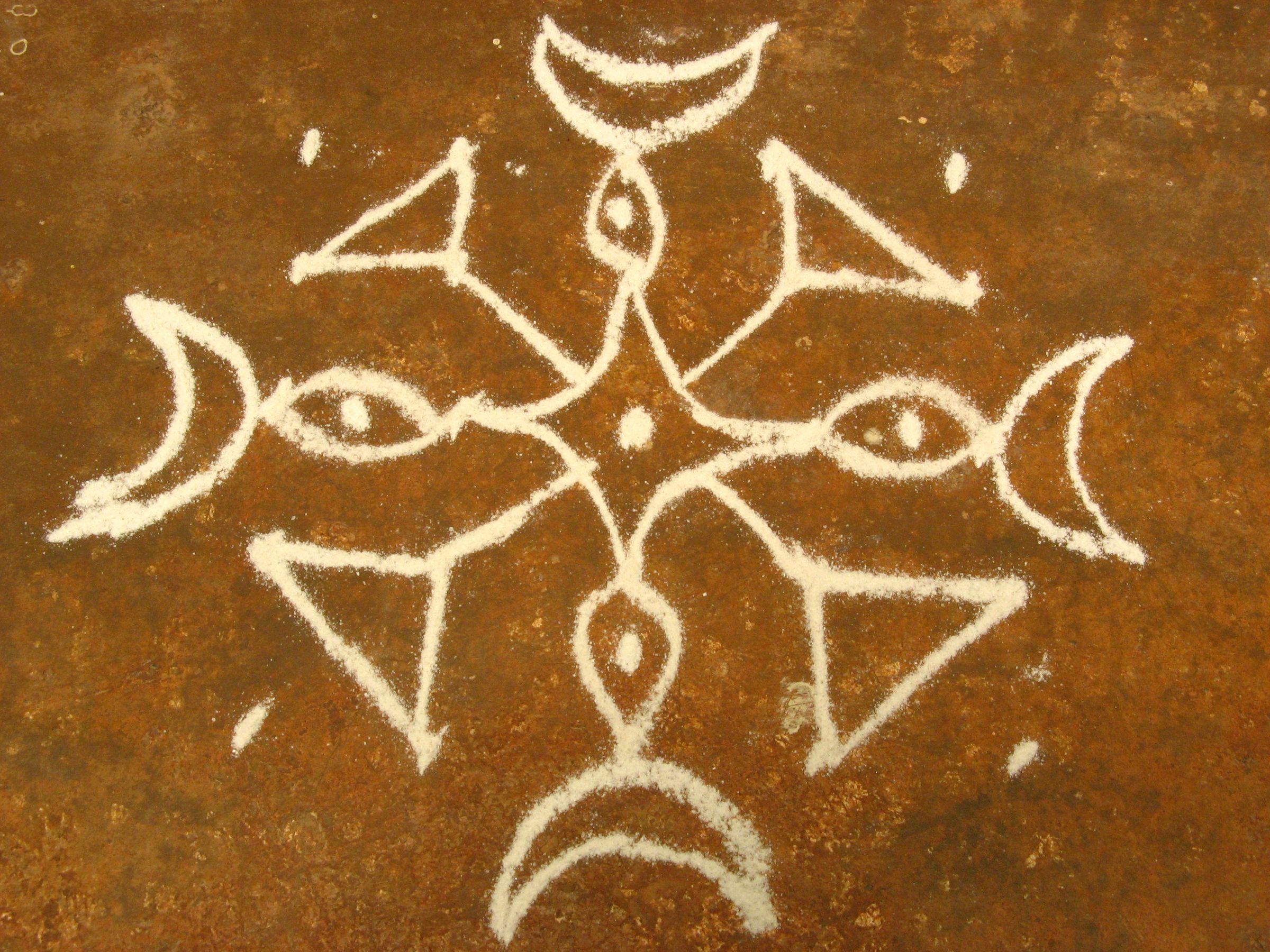How to Draw a Grid Rangoli by Hand : 6 Steps - Instructables