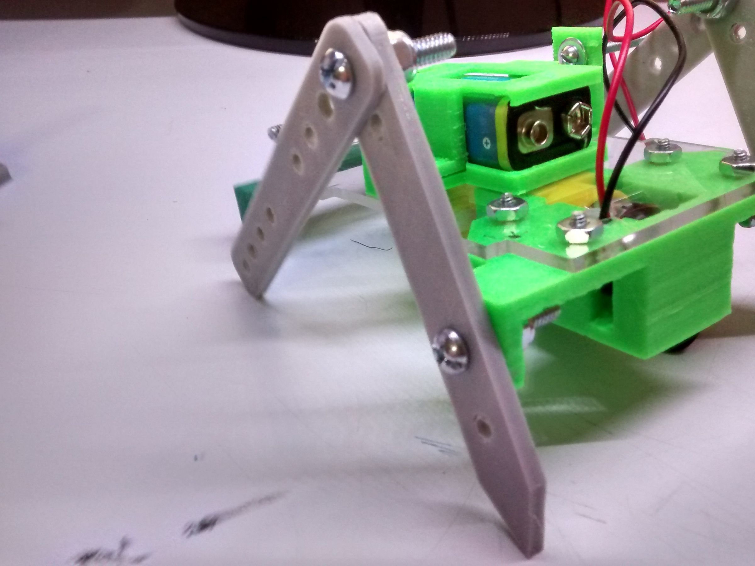 Robot Hexapodo : 9 Steps - Instructables