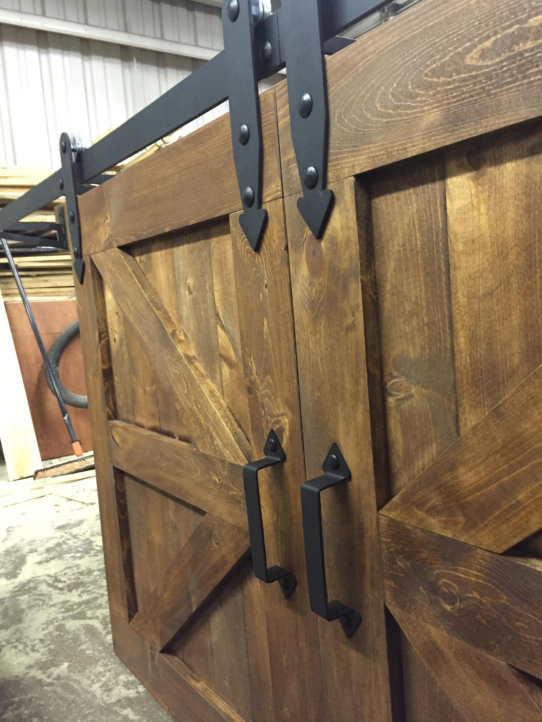 Sliding Barn Doors : 7 Steps (with Pictures) - Instructables