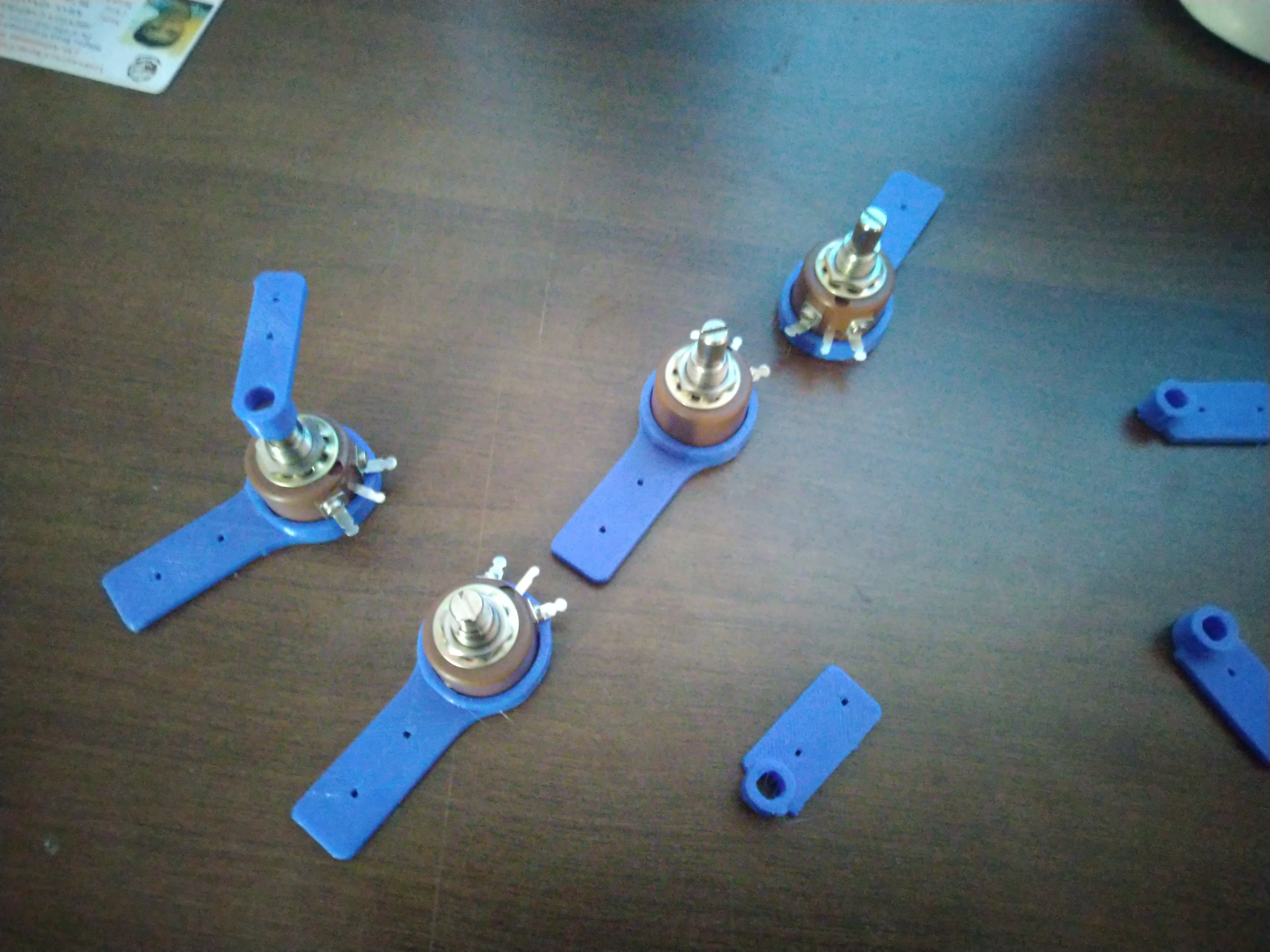 Moslty 3D-printed Robotic Arm That Mimics Puppet Controller : 11 Steps ...