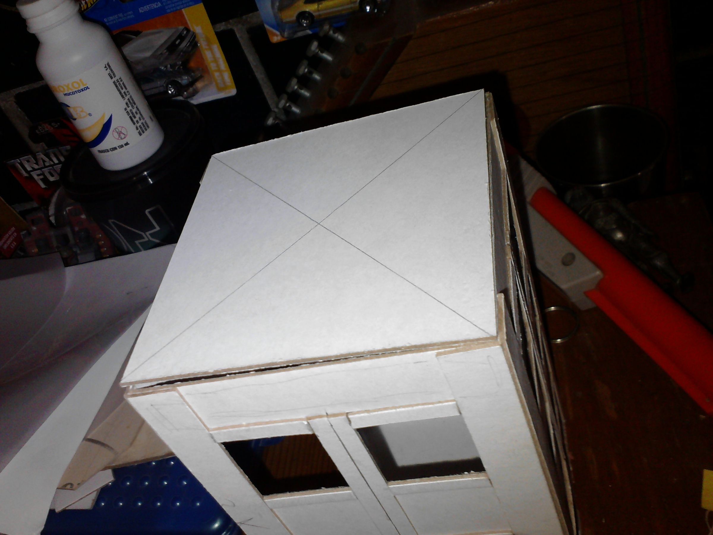 DOCTOR WHO TARDIS MODEL : 16 Steps (with Pictures) - Instructables