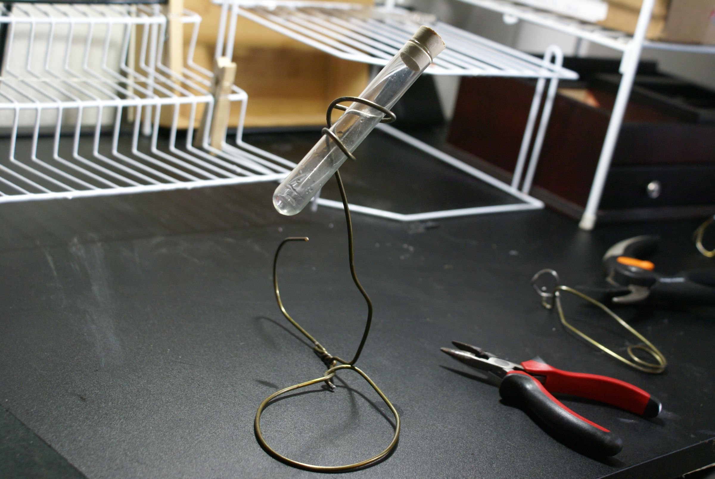Set Up Your Home Chemistry Lab : 9 Steps (with Pictures) - Instructables