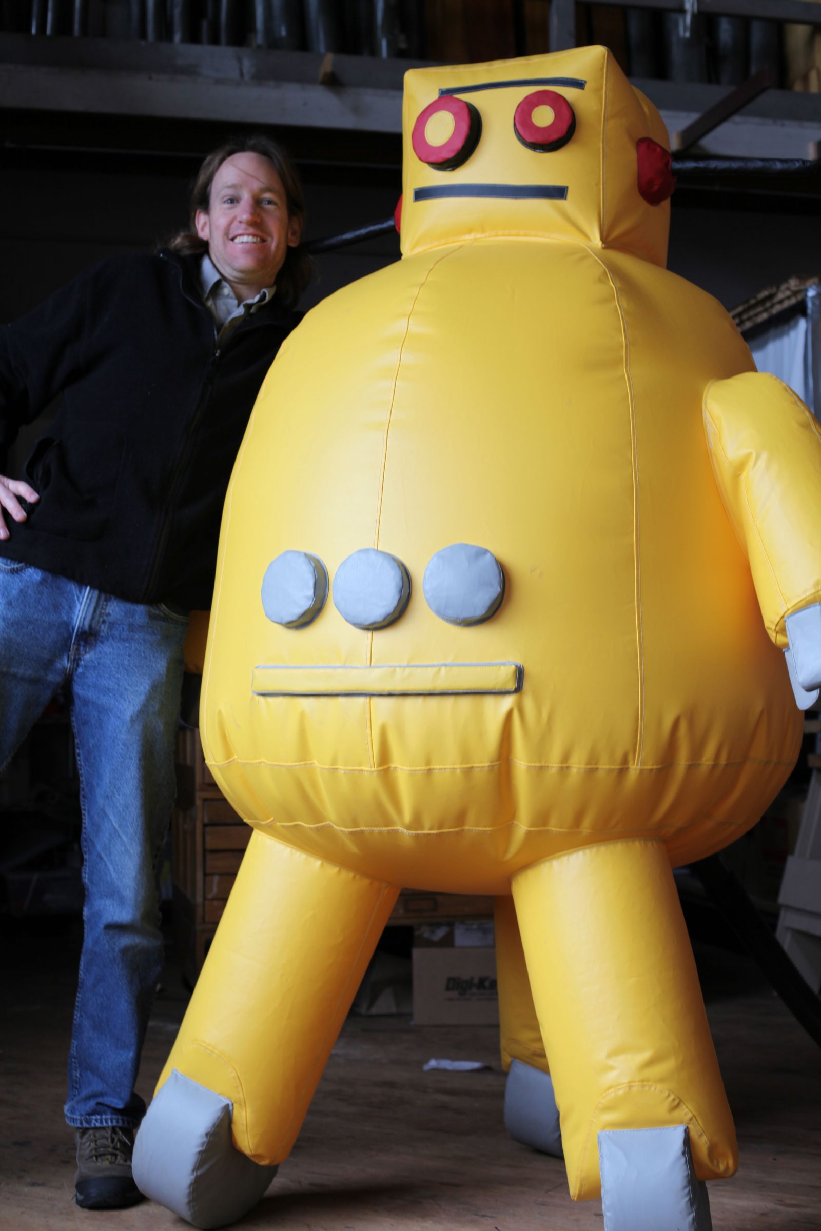 Giant Inflatable Robot : 6 Steps (with Pictures) - Instructables