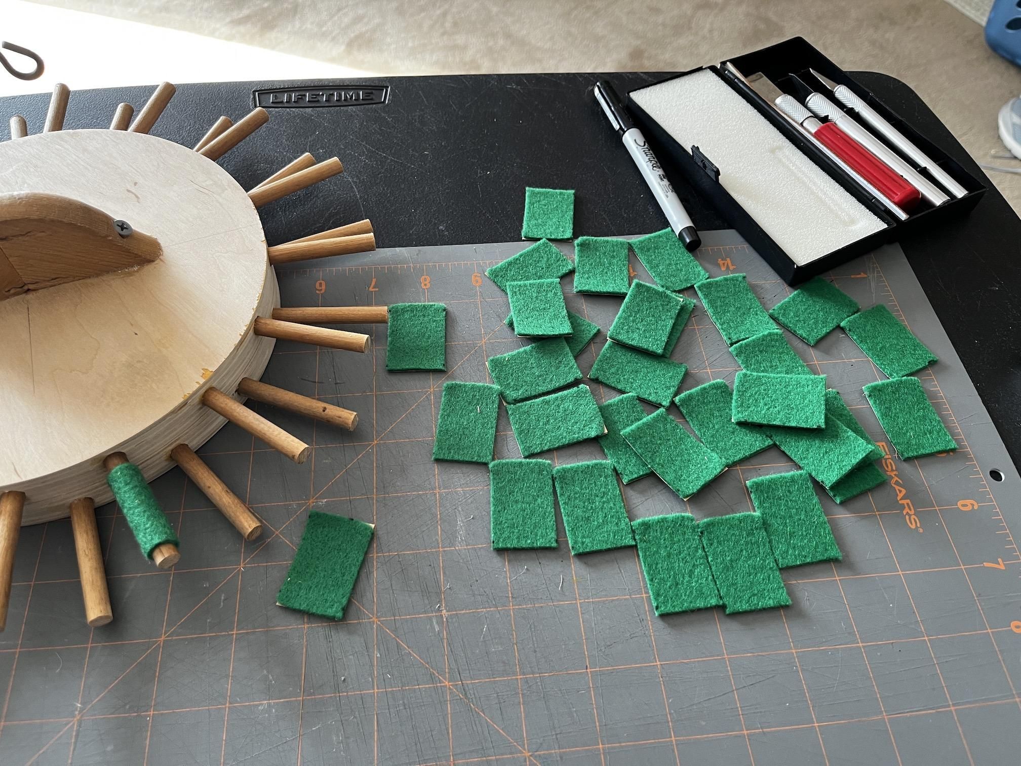 Rotating Tie Carousel : 9 Steps (with Pictures) - Instructables