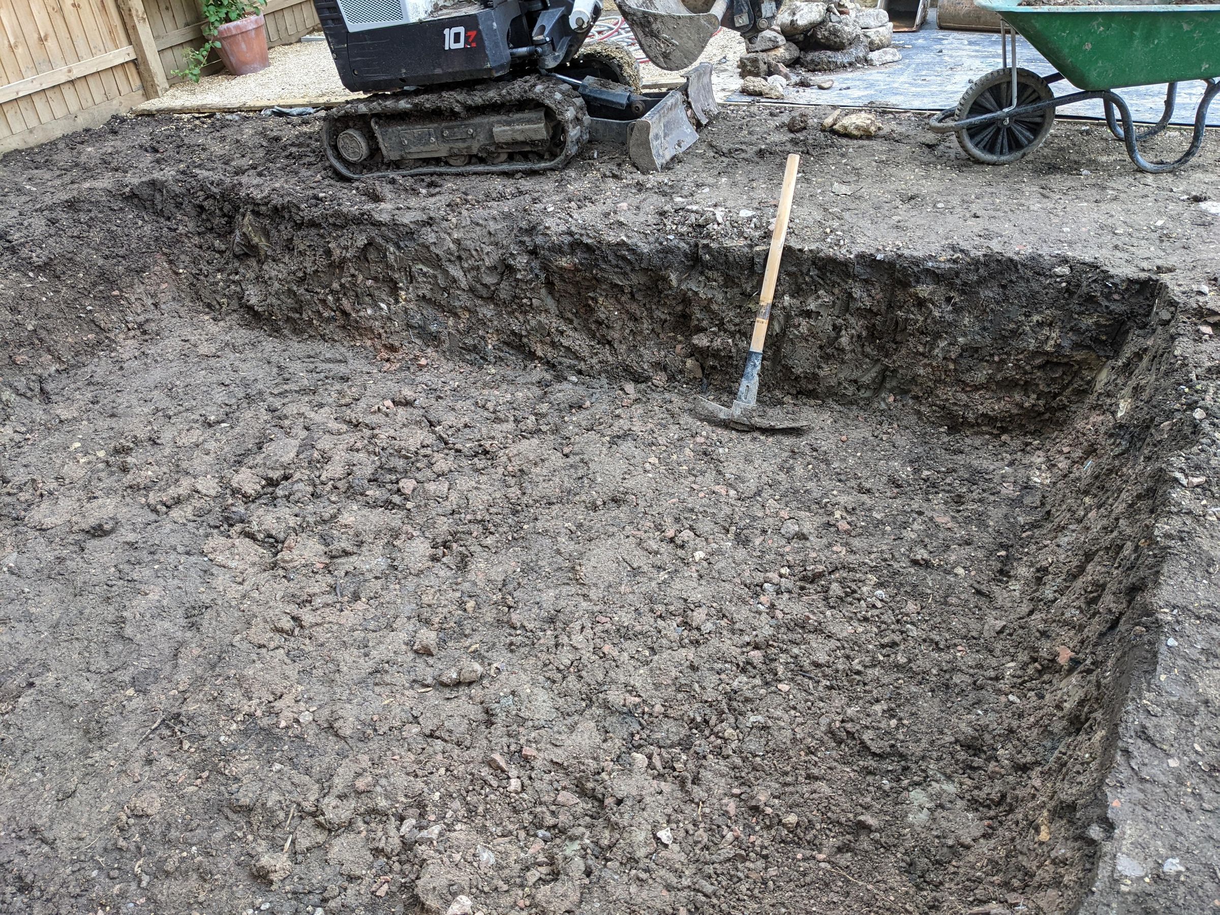 Creating a Beautiful Tiered Garden From a Boring New Build Slope : 8 ...