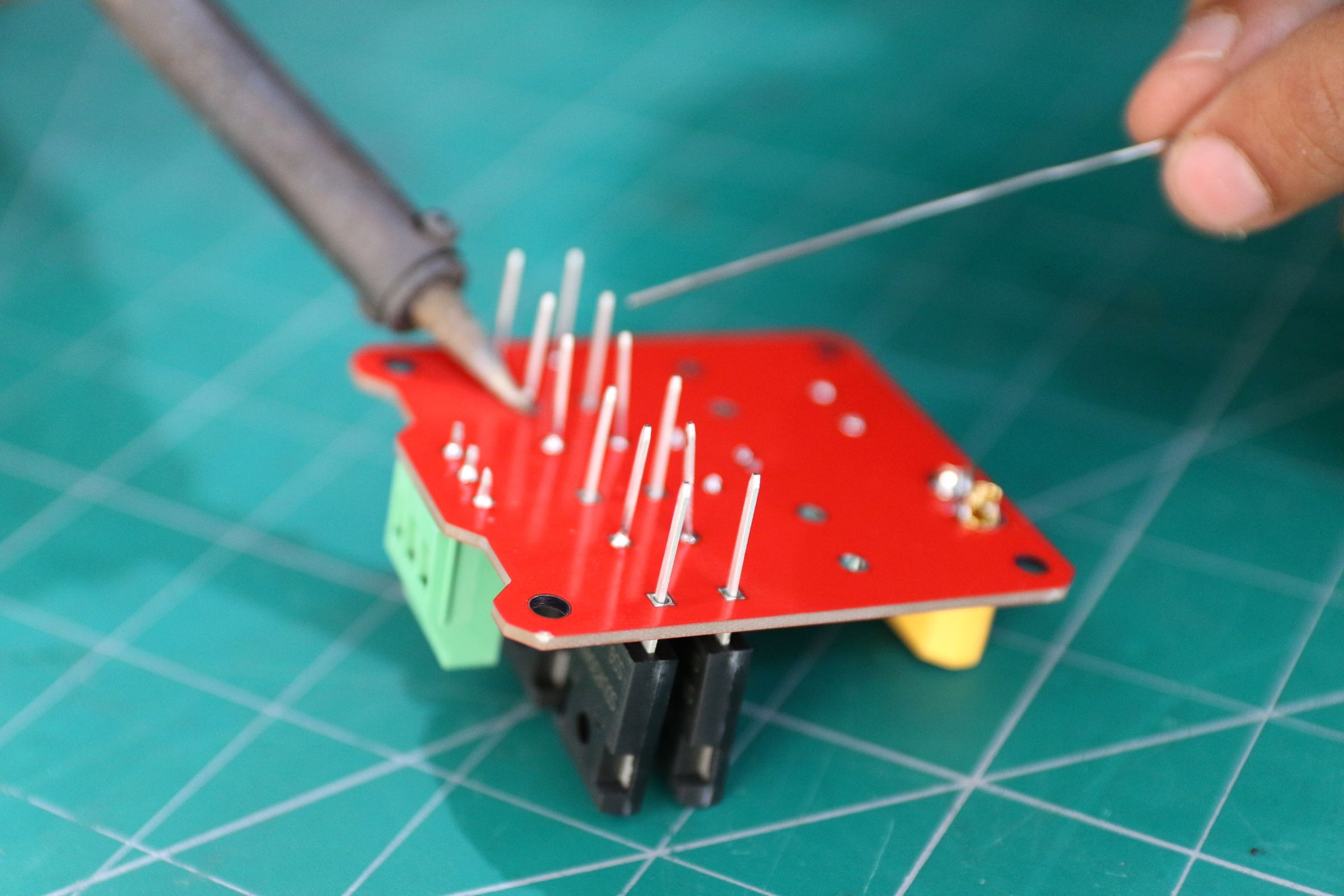 DIY Miniature Gasoline Generator : 10 Steps (with Pictures) - Instructables