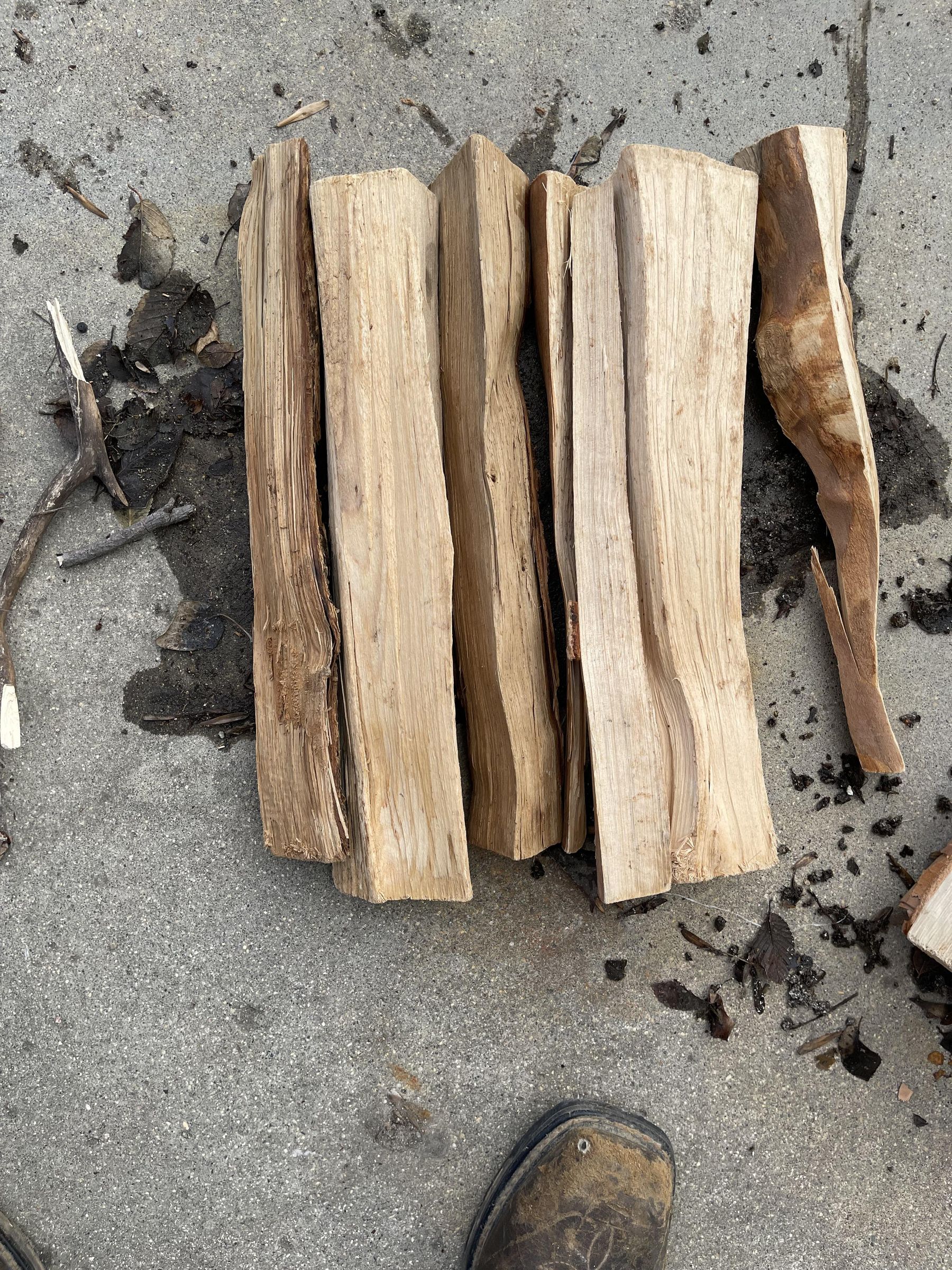 How to Build a Camp Fire : 4 Steps - Instructables