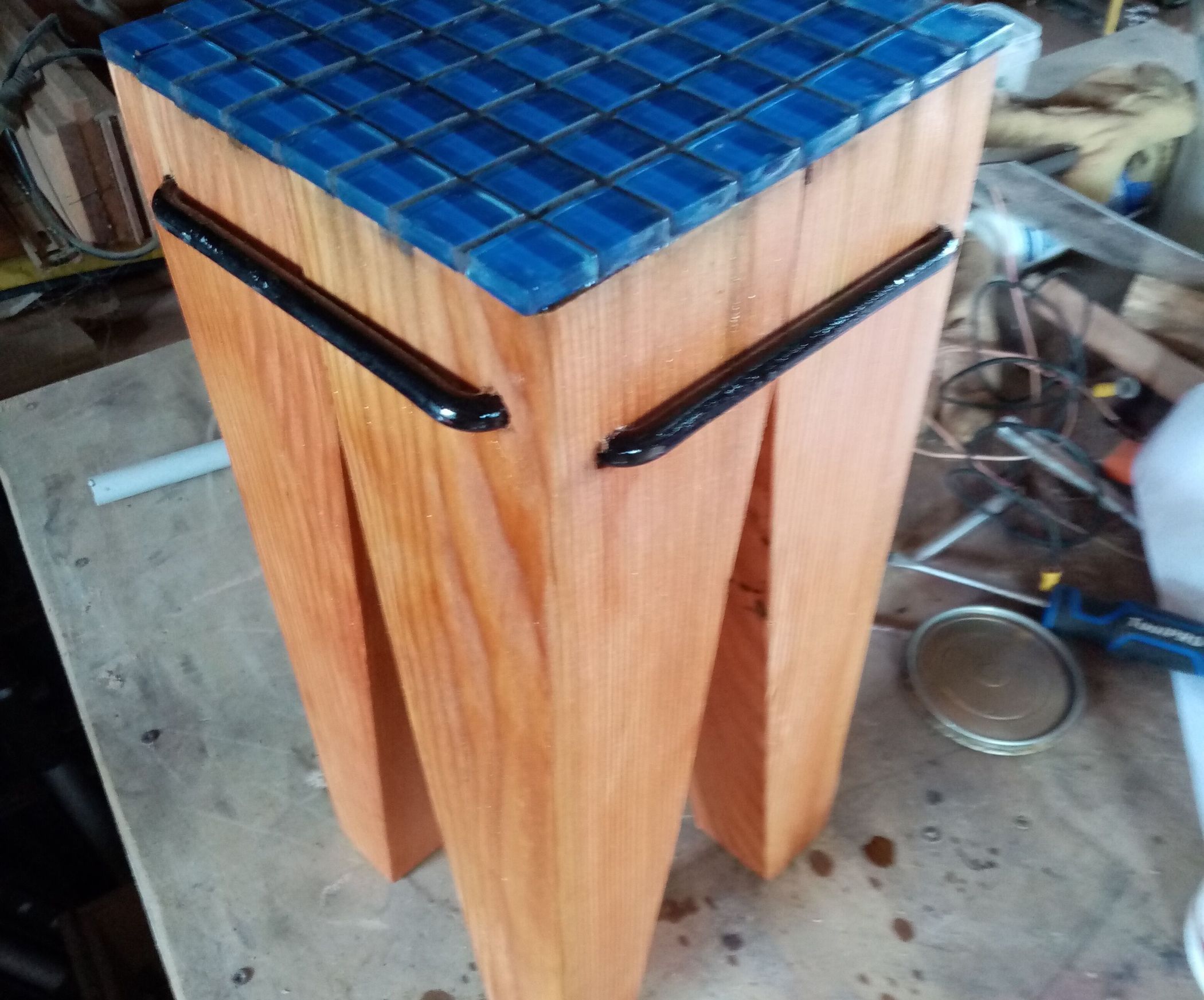 Simple Side Table From a Fence Post : 9 Steps (with Pictures ...