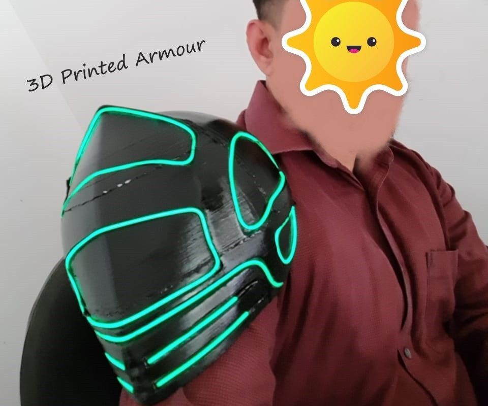 3D Printed Shoulder Armour EL Wire Integration : 5 Steps - Instructables