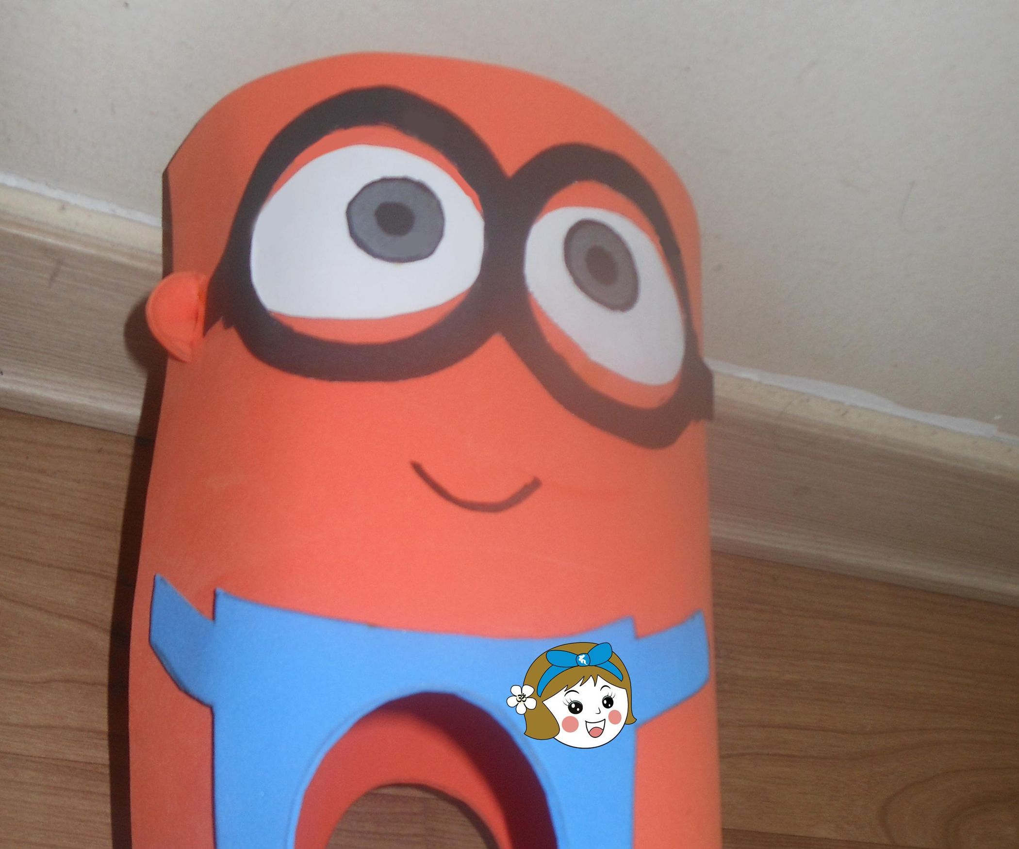 Miss La Sen Minion Roll Lantern : 15 Steps - Instructables
