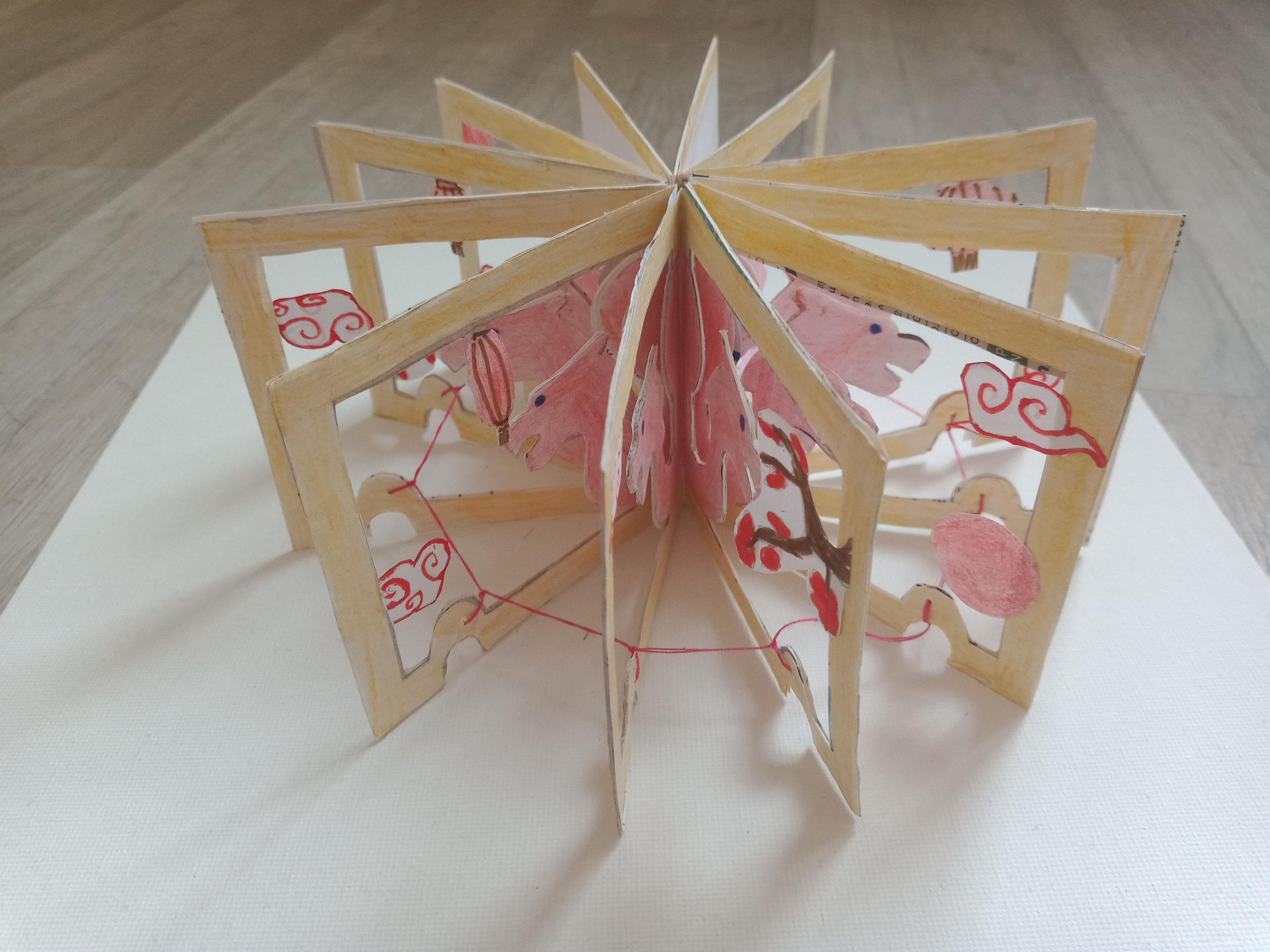 Make a 360° Book. (DIY) : 11 Steps (with Pictures) - Instructables