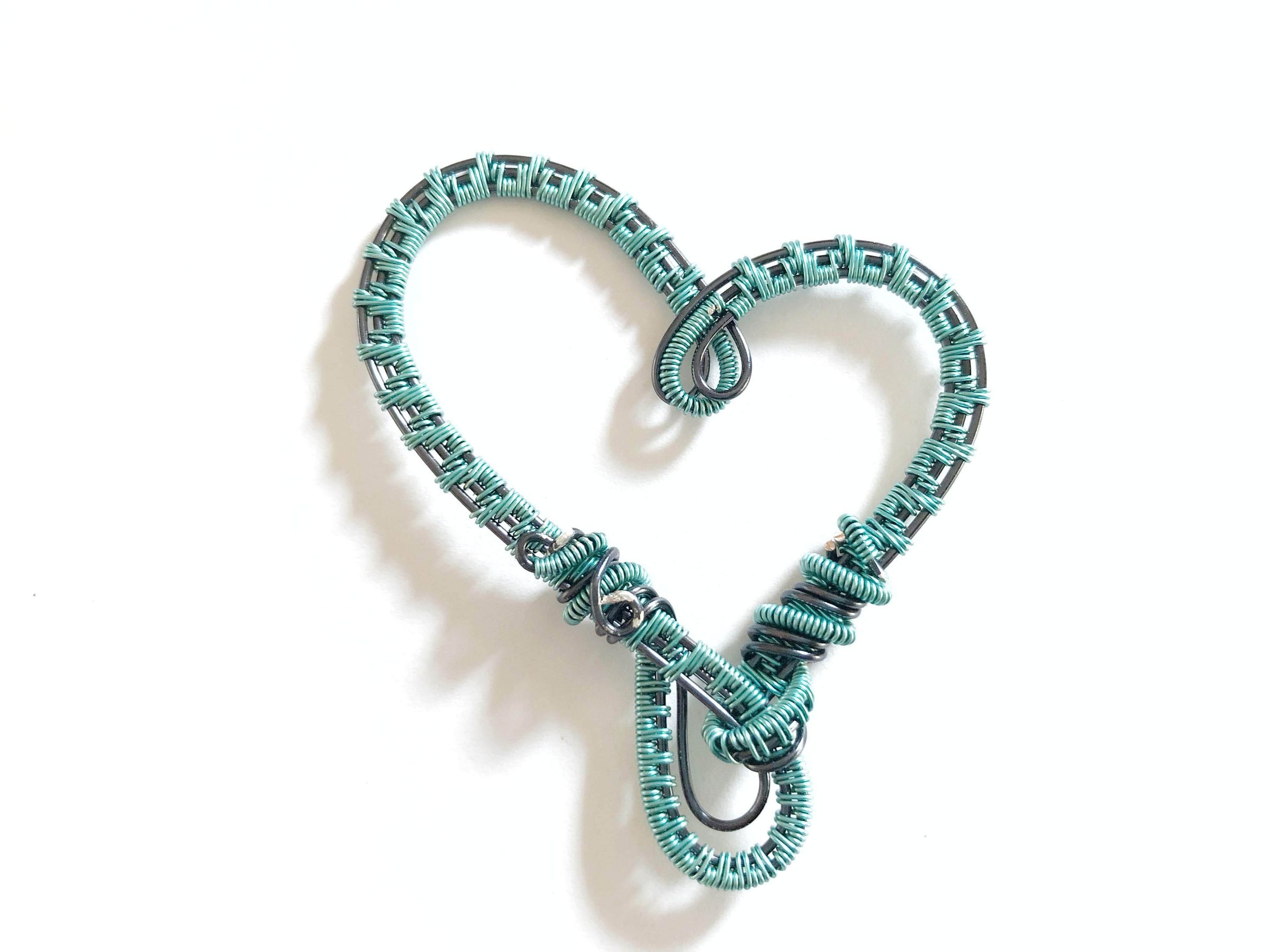 Woven Wire Hearts : 17 Steps (with Pictures) - Instructables