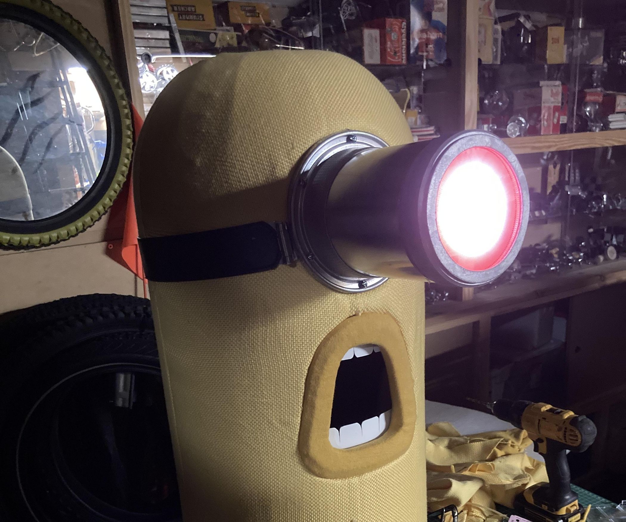 Despicable Me Mega Minion Mel Kid's Costume : 8 Steps (with Pictures ...