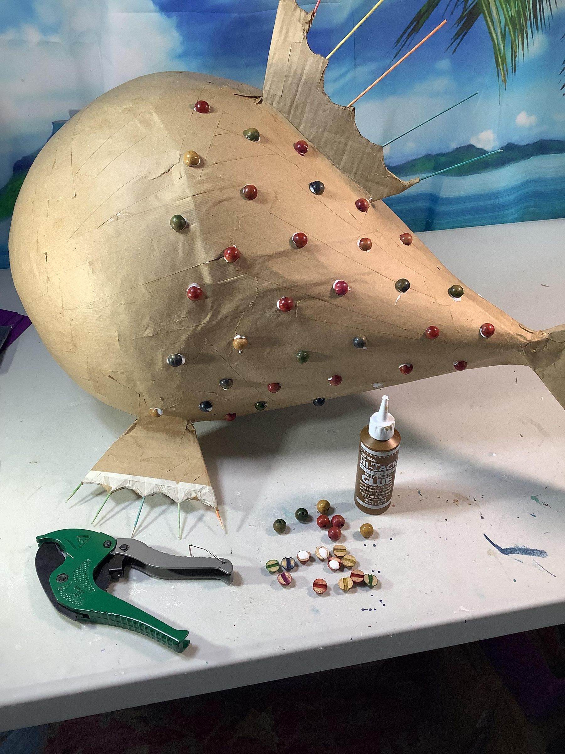 UV Lit Anglerfish Head-Mask : 10 Steps (with Pictures) - Instructables