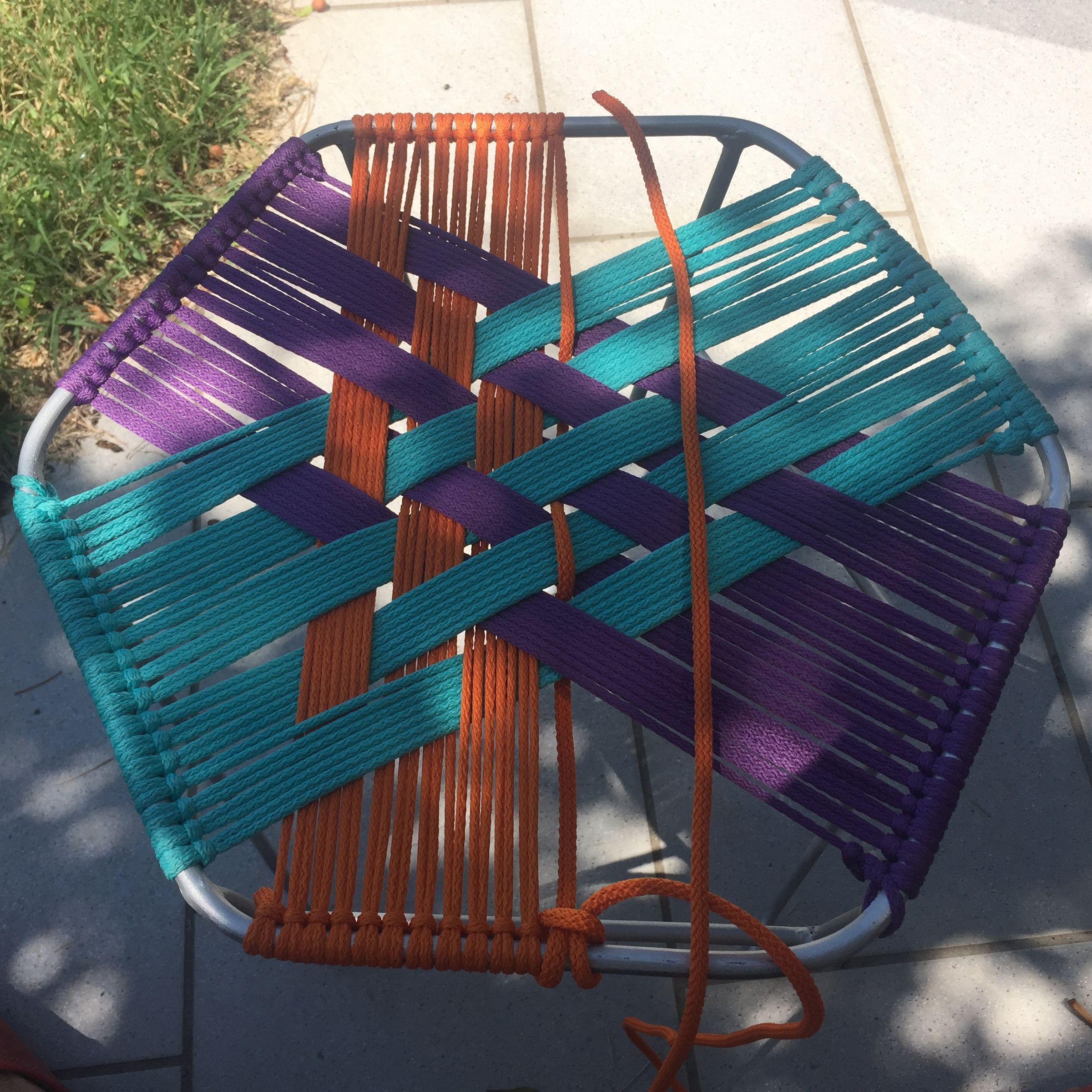 Woven Graphic Stool : 10 Steps (with Pictures) - Instructables