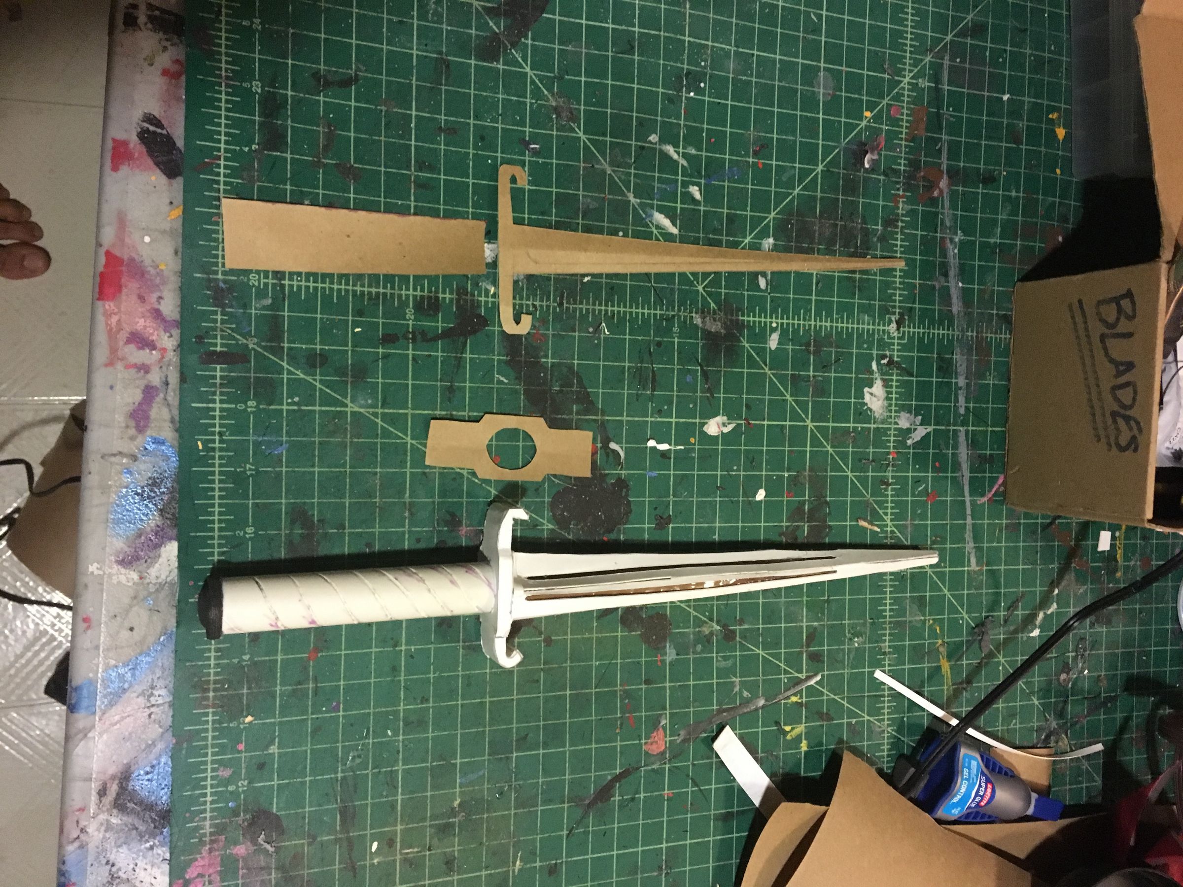 How to Make a Thor: Valkyrie Costume : 9 Steps (with Pictures ...