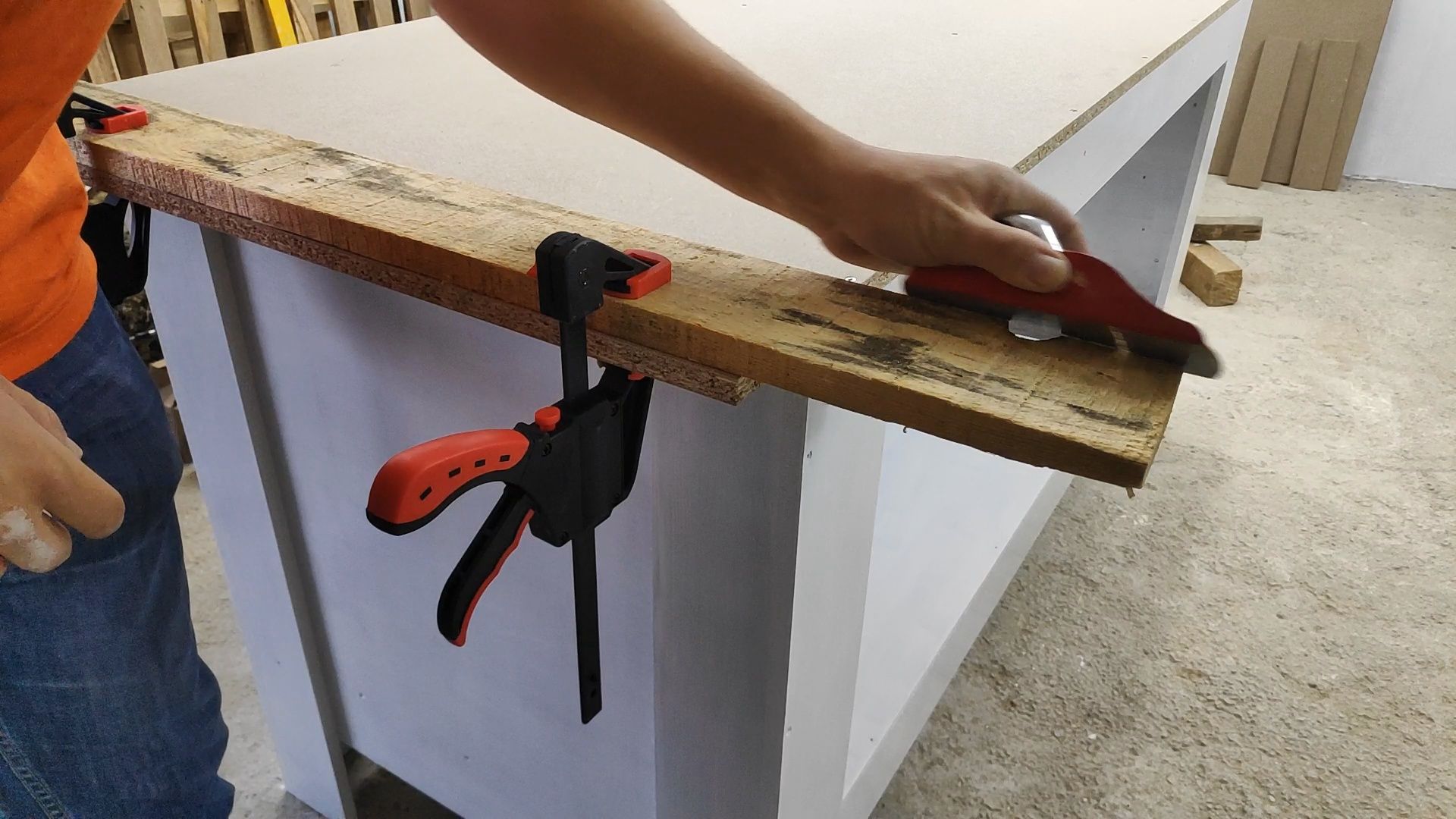 Less Than $50 Particleboard Workbench : 9 Steps (with Pictures ...