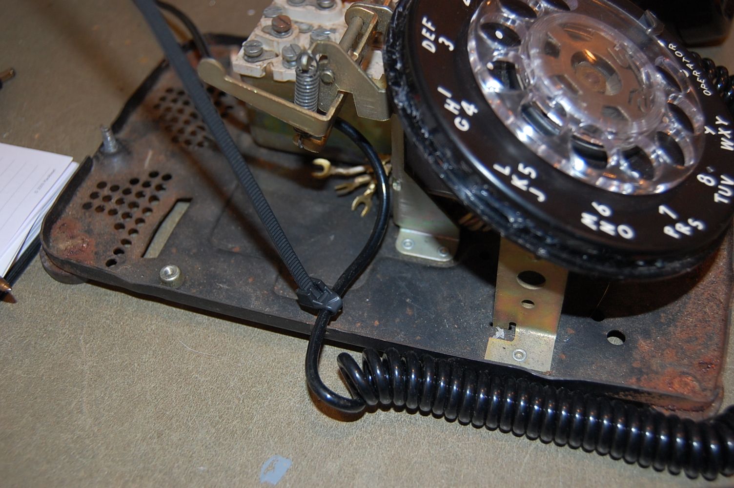 Retro Phone Phone Charging Station : 10 Steps (with Pictures ...