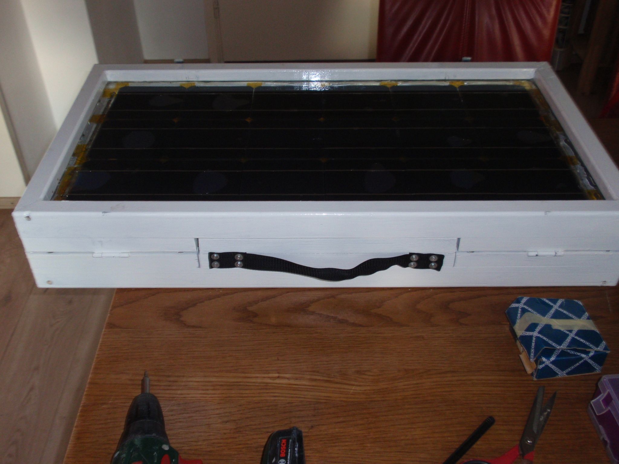 90W Portable Solar Panel : 11 Steps - Instructables