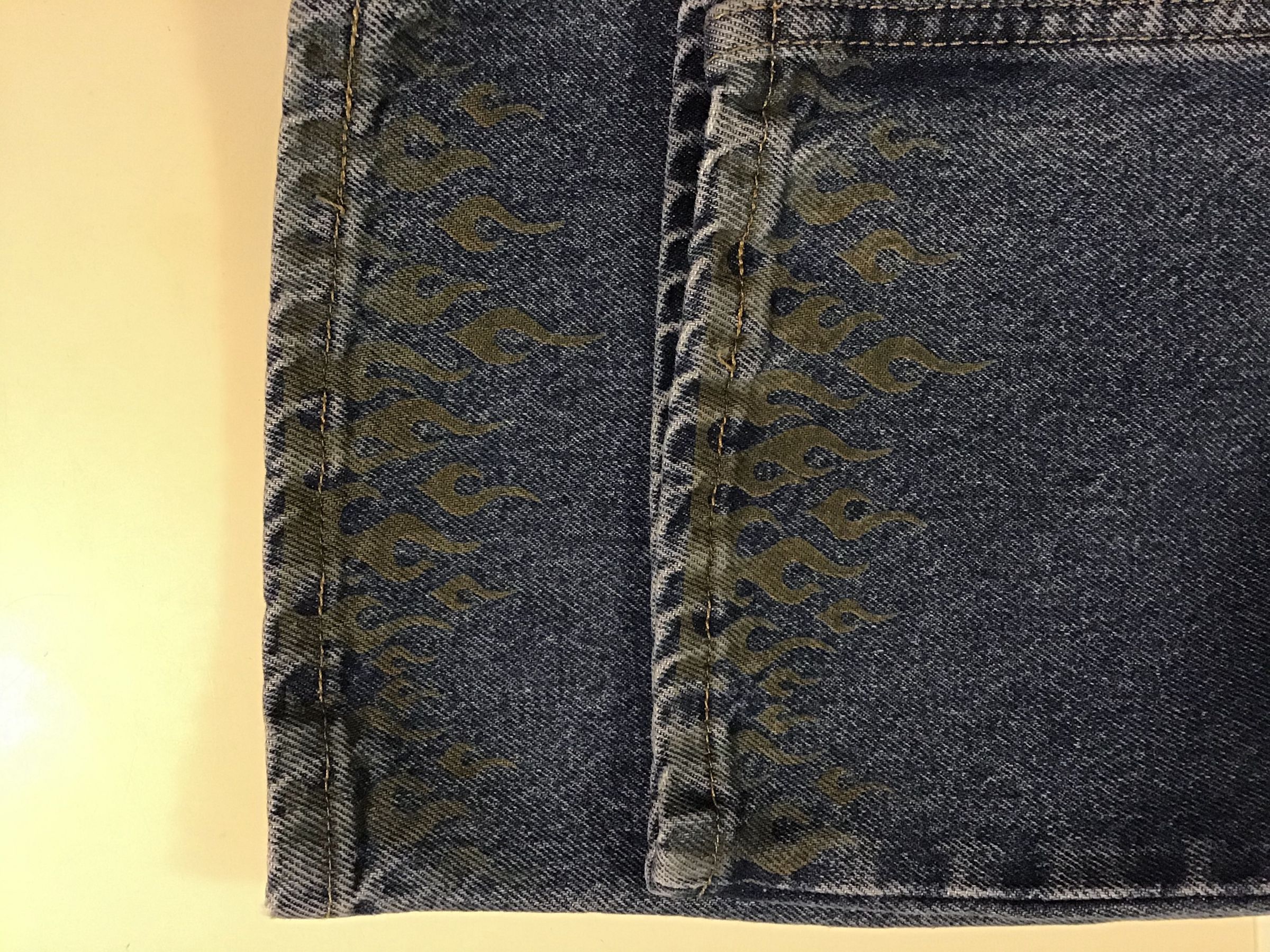 Laser Etched Flames on Denim Jeans : 10 Steps (with Pictures ...
