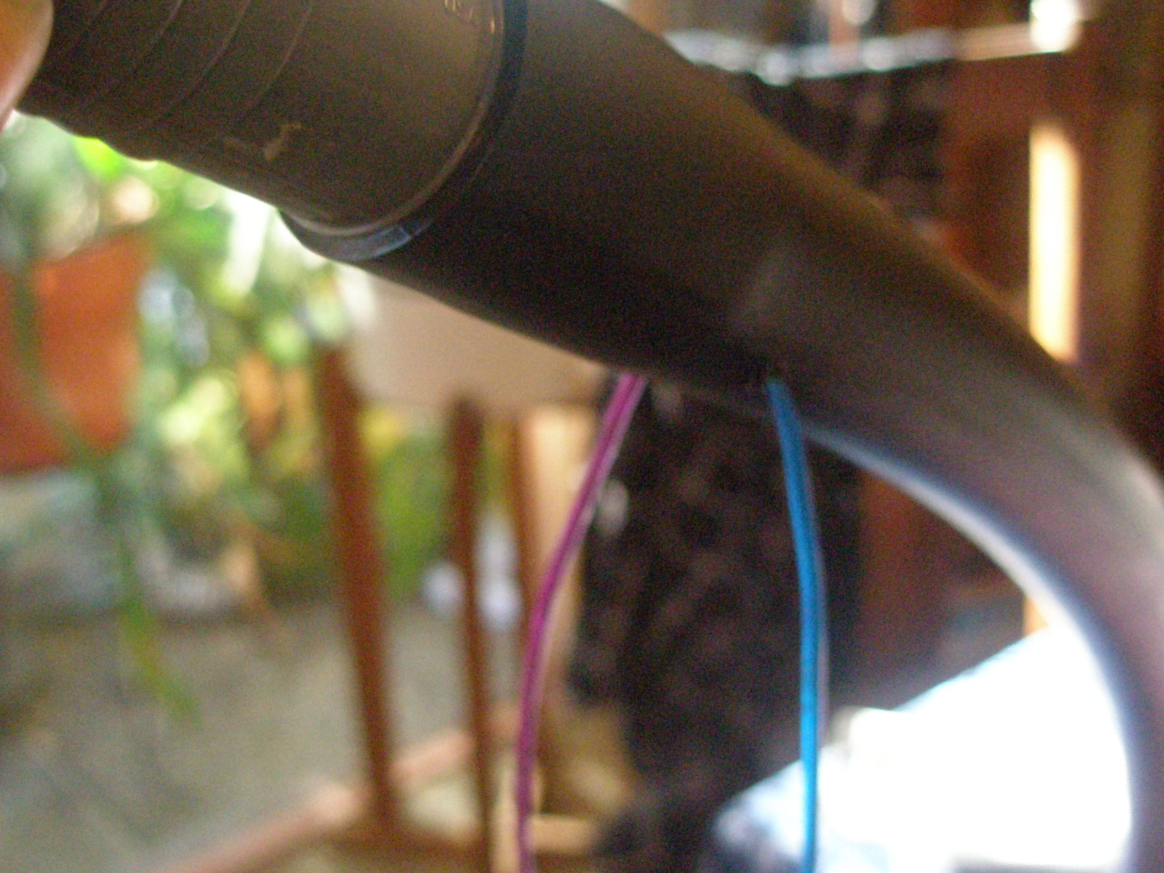 How to Make an EL Wire Hula Hoop : 7 Steps (with Pictures) - Instructables