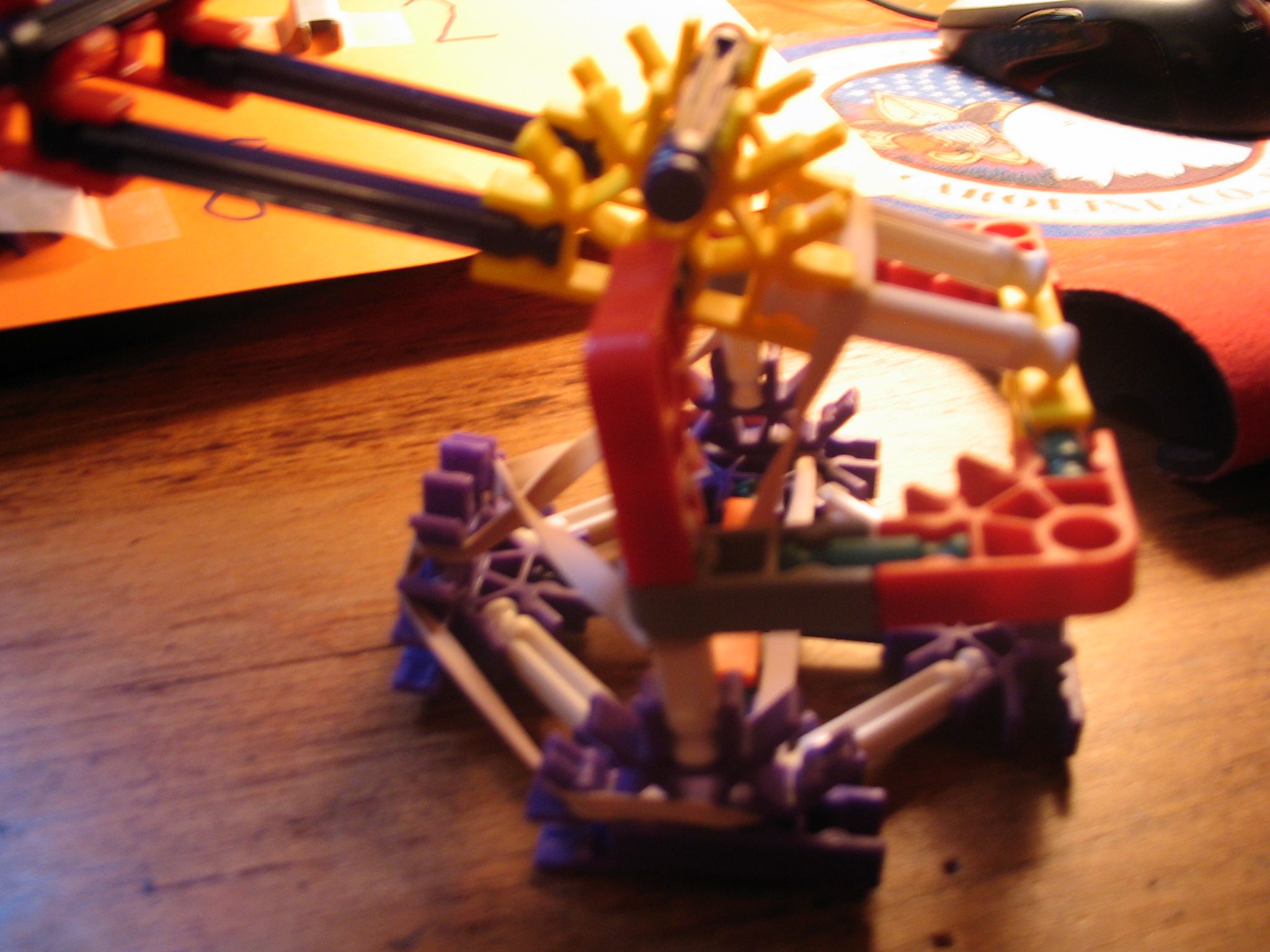 K'nex Mini Catapult : 7 Steps - Instructables