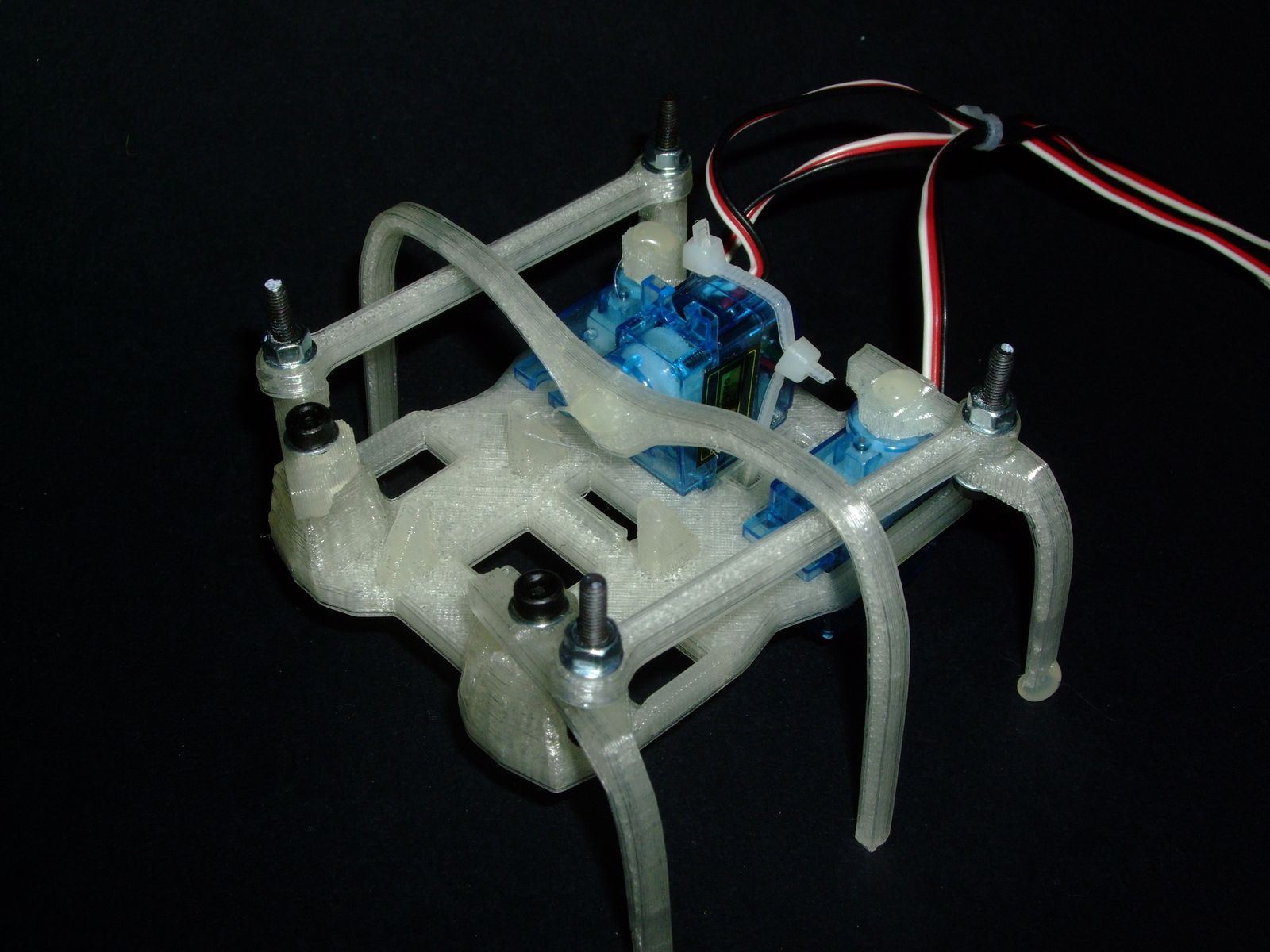 Hexapoduino: Tiny Hexapod 3D Printed, Arduino Controlled : 8 Steps (with Pictures) - Instructables