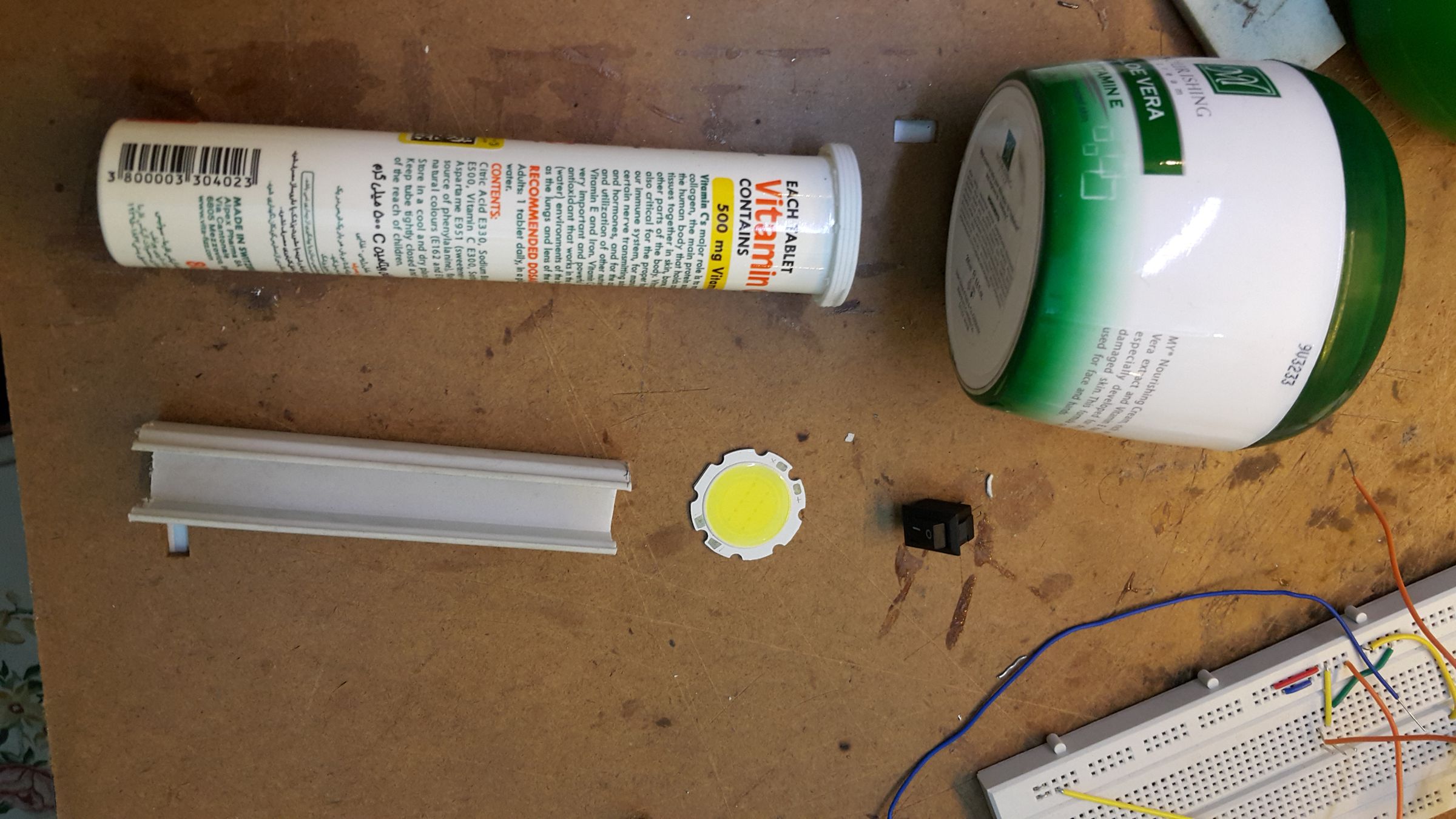 How to Make a Powerful Flashlight With Just $2 - Instructables