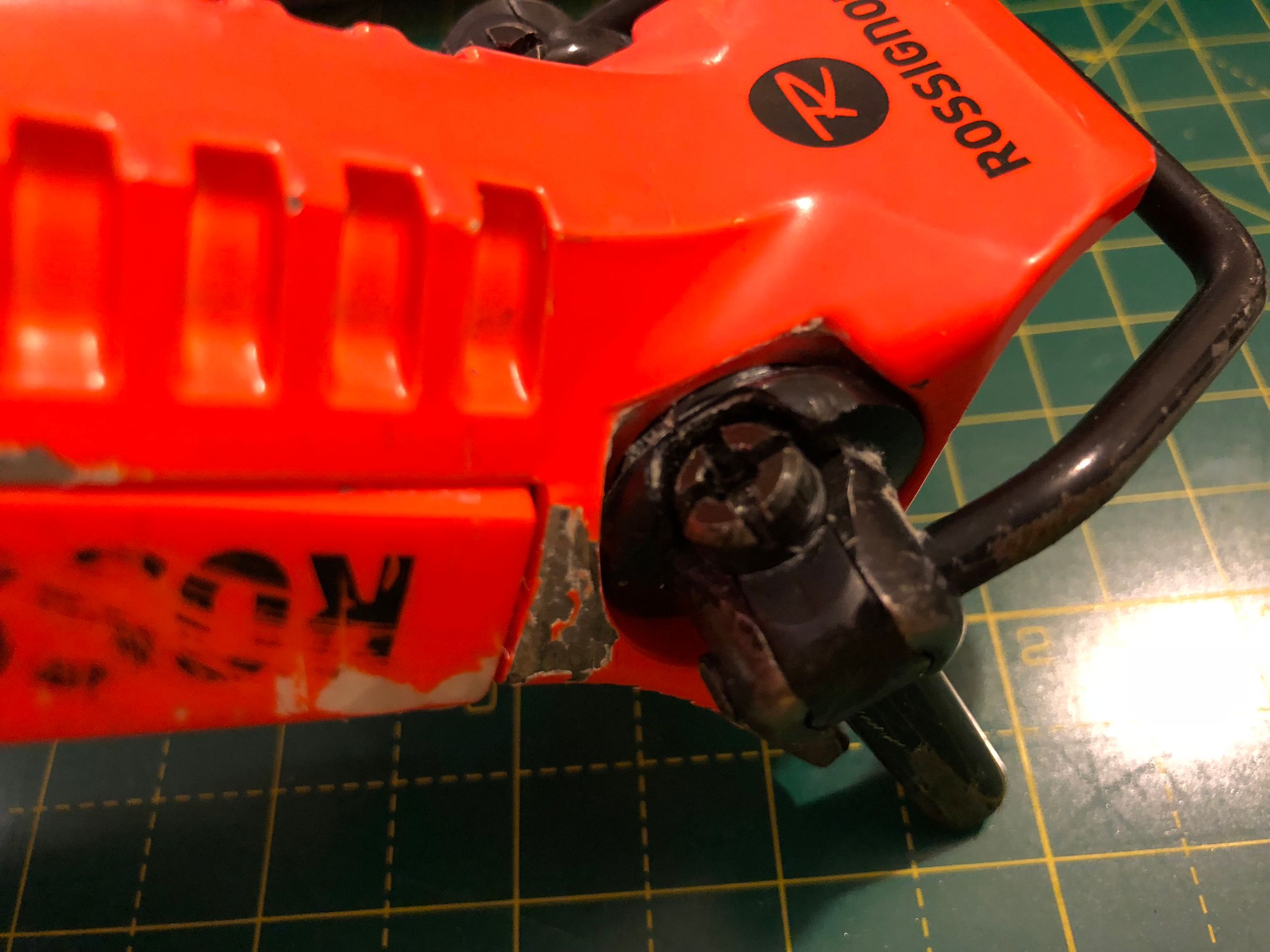 Rossignol FKS / Look Pivot Binding Repair : 16 Steps - Instructables