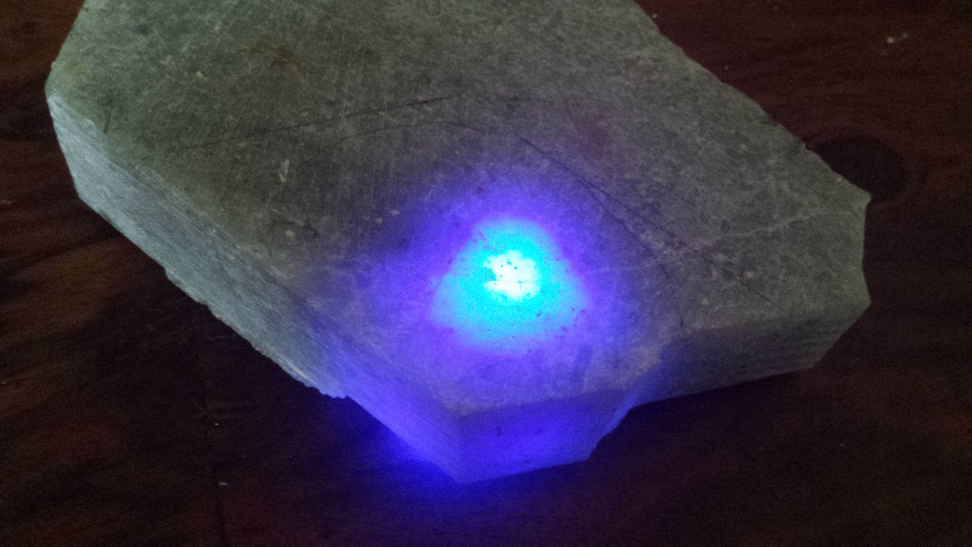 Glowing Stone Base & Glow Stones : 5 Steps (with Pictures) - Instructables