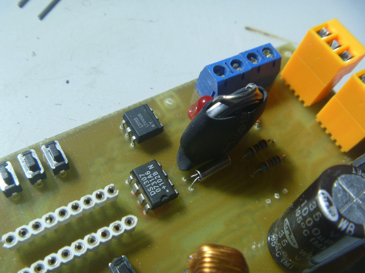 Coin Cell Battery Holder From Paperclip-vertical Mount on Pcb ...