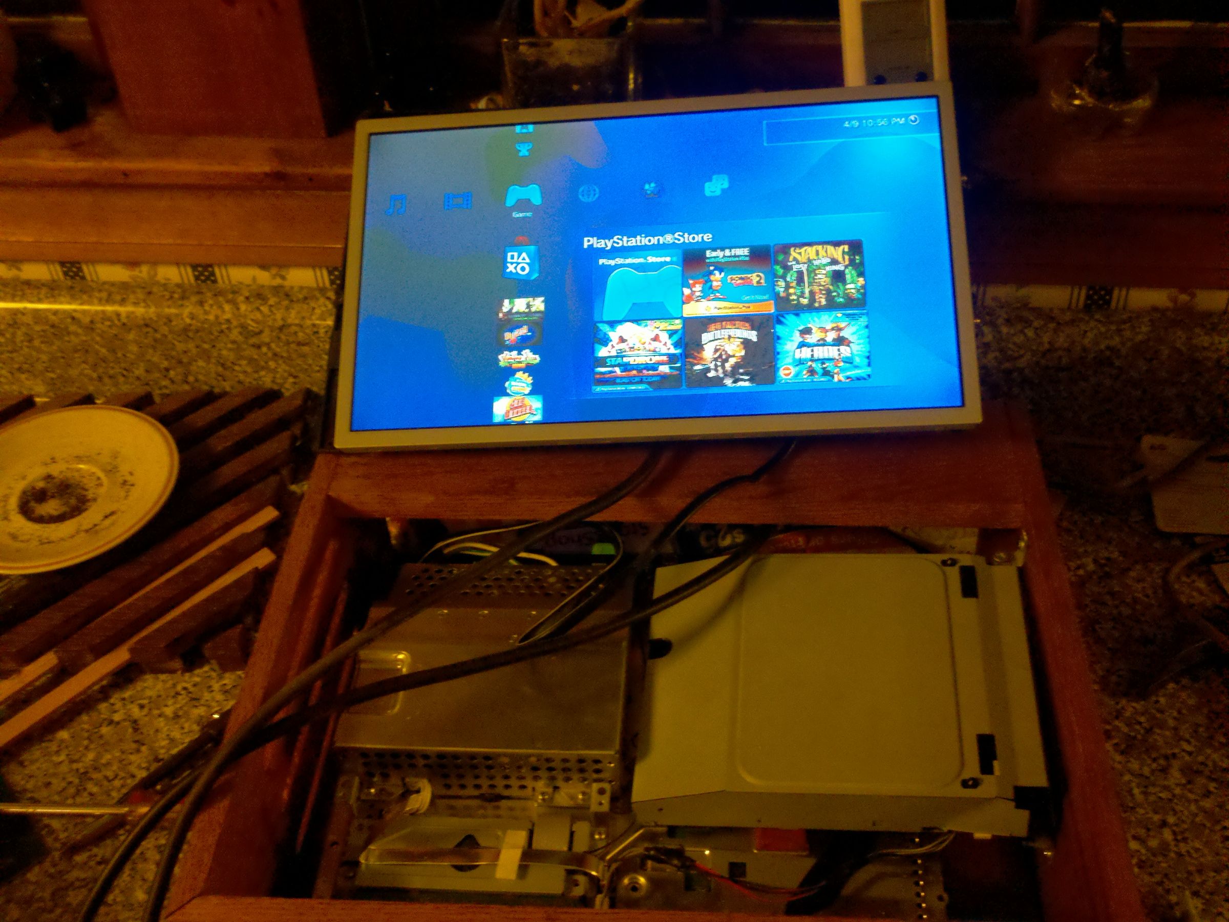 Portable Playstation 3 Case : 3 Steps - Instructables