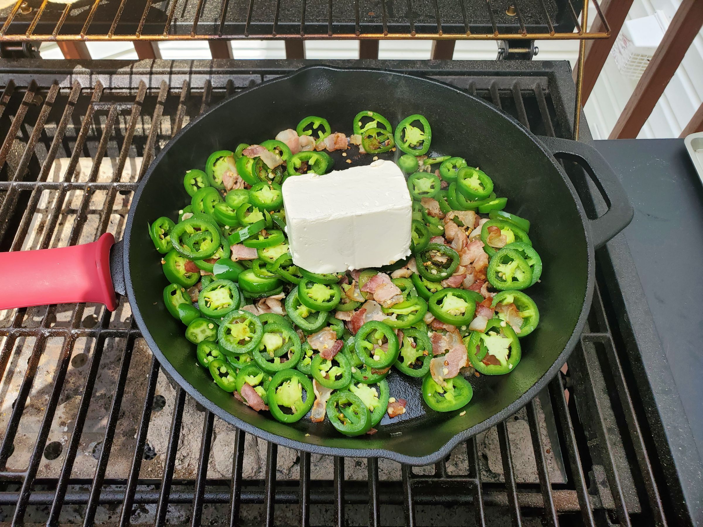 Ribeye Chicharron, Volcanoes and Bacon Jalapeno Dip : 9 Steps (with ...