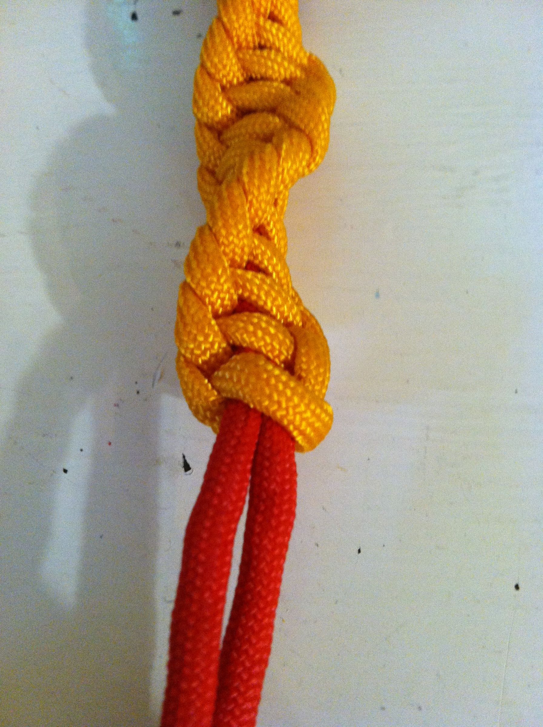 Double Helix Keychain : 6 Steps (with Pictures) - Instructables