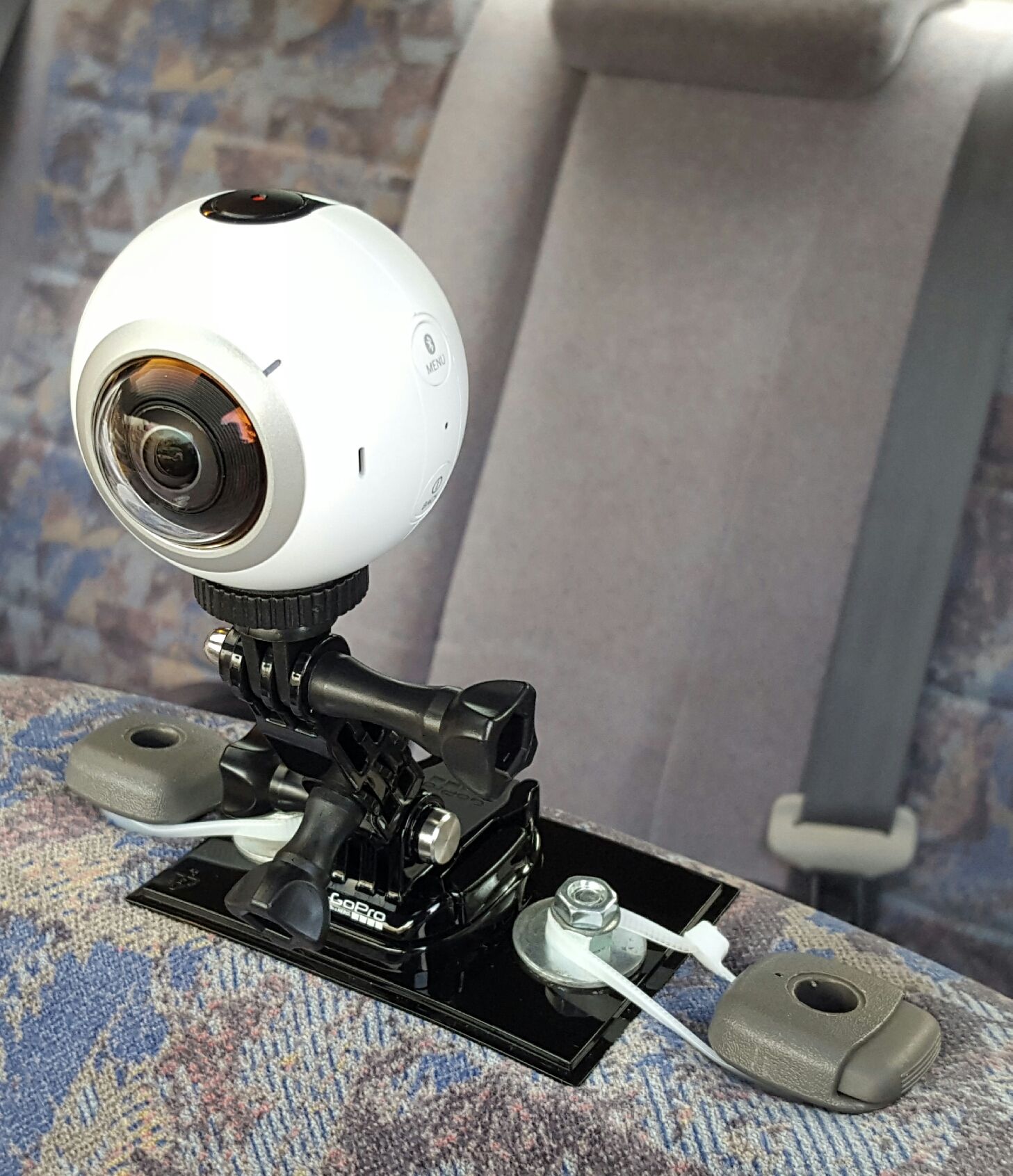 GoPro / Gear 360 Car Headrest Mount : 4 Steps (with Pictures ...