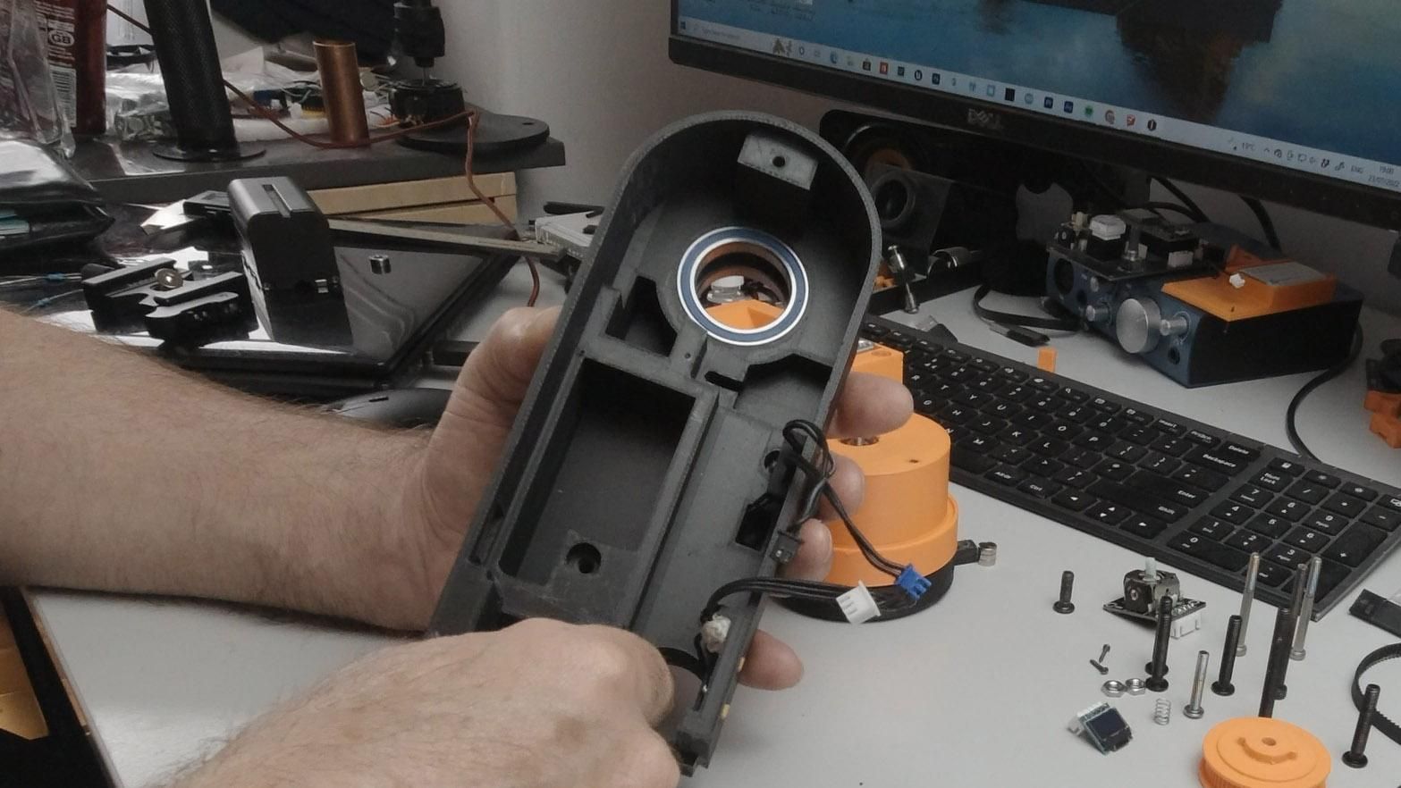 Camera Pan Tilt Head Fully Programable With WIFI PTZ Capability : 26 ...