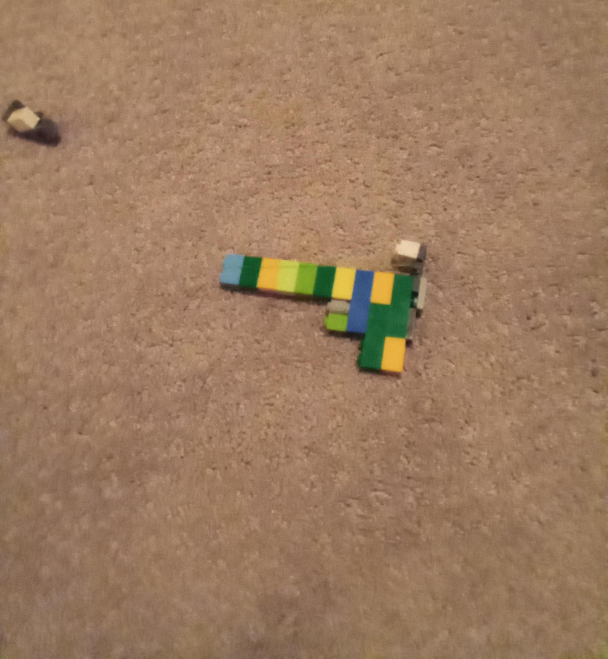 Lego Automatic Pistol : 4 Steps - Instructables