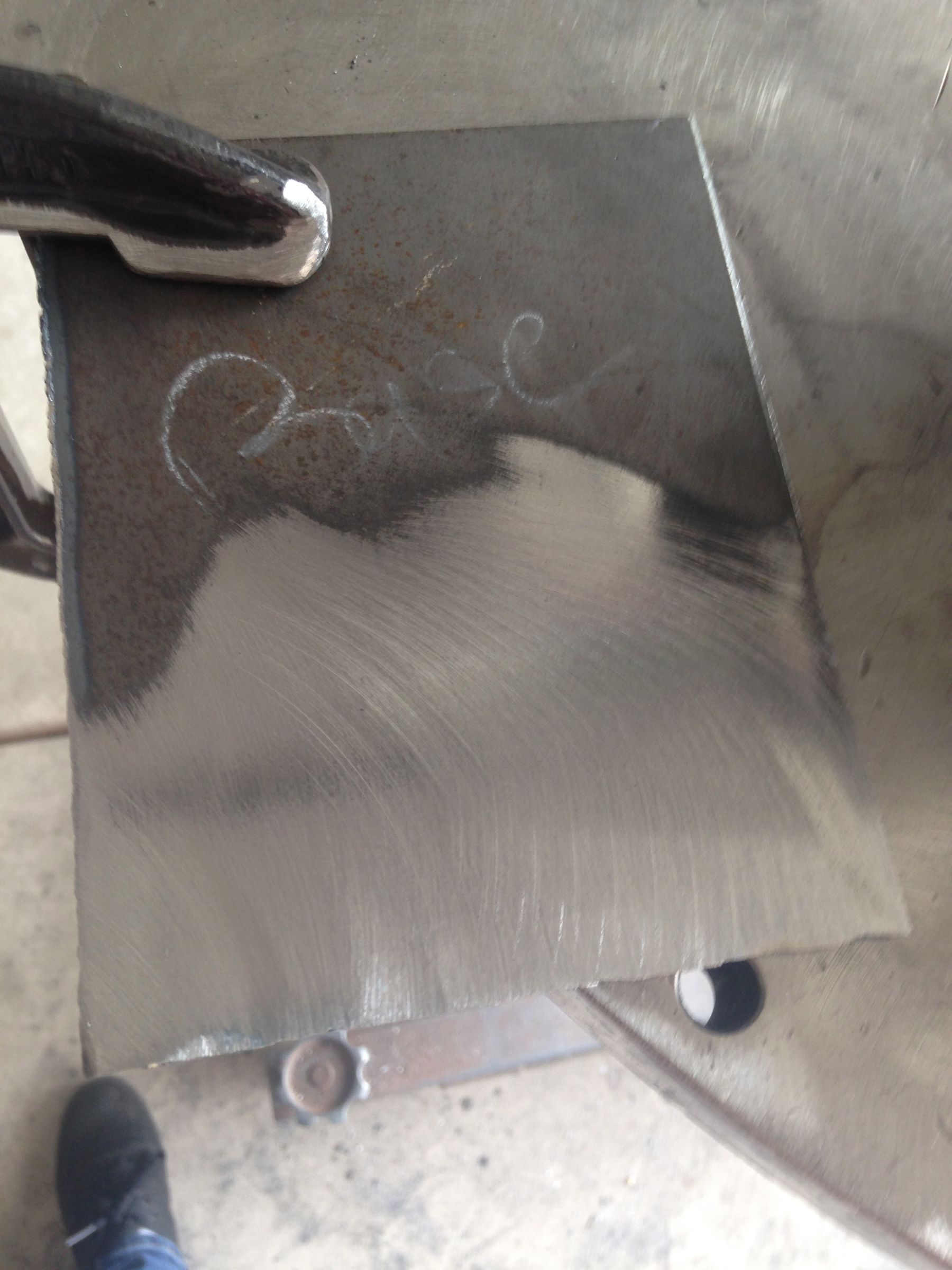 How to MIG Weld a Box : 7 Steps - Instructables