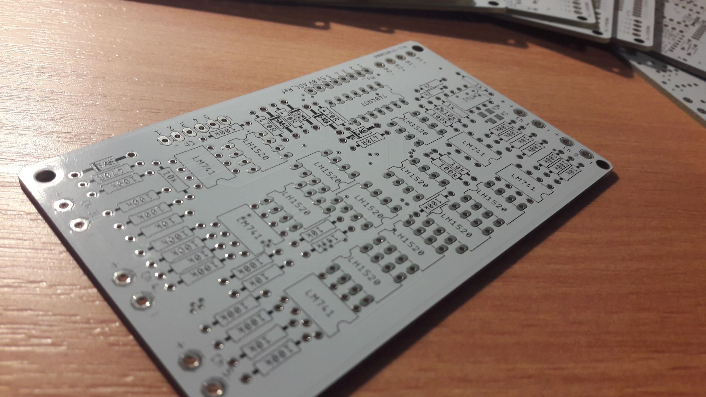 How to Prepare and Send Eagle PCB Board for Fabrication : 6 Steps ...