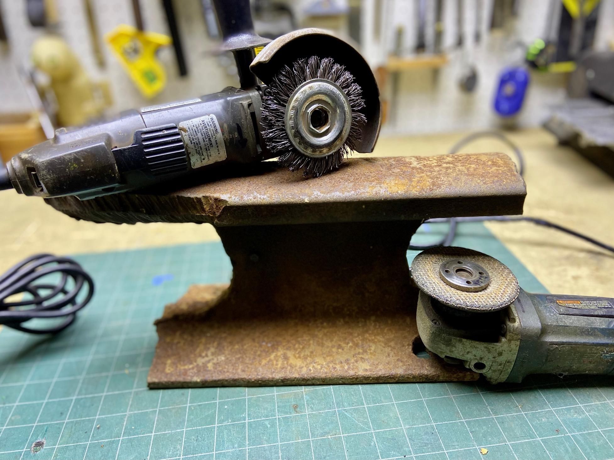 Shop Anvil From Railroad Track : 7 Steps (with Pictures) - Instructables