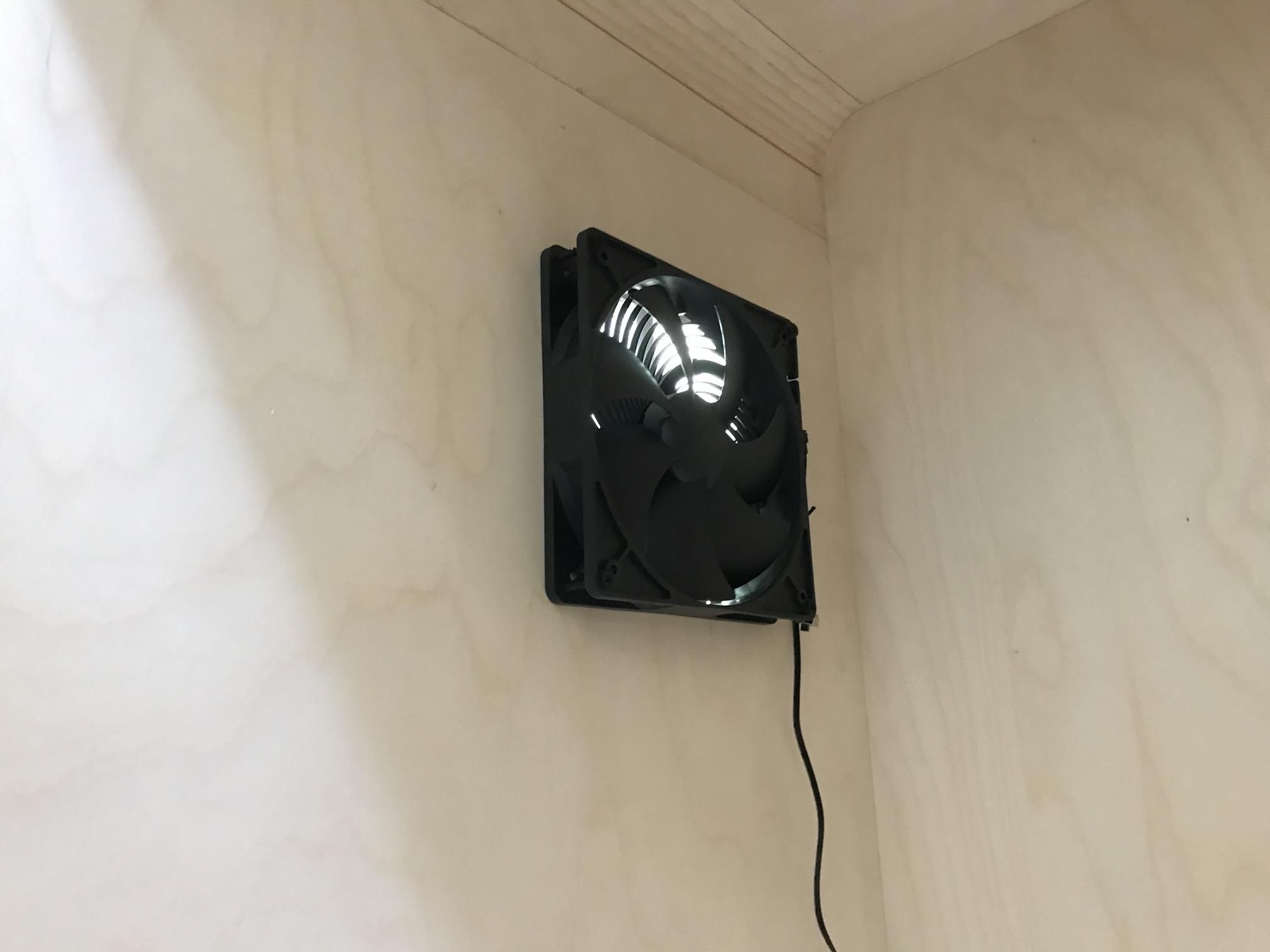 DIY 3D Printer Enclosure for Bambu A1 Combo : 12 Steps (with Pictures ...