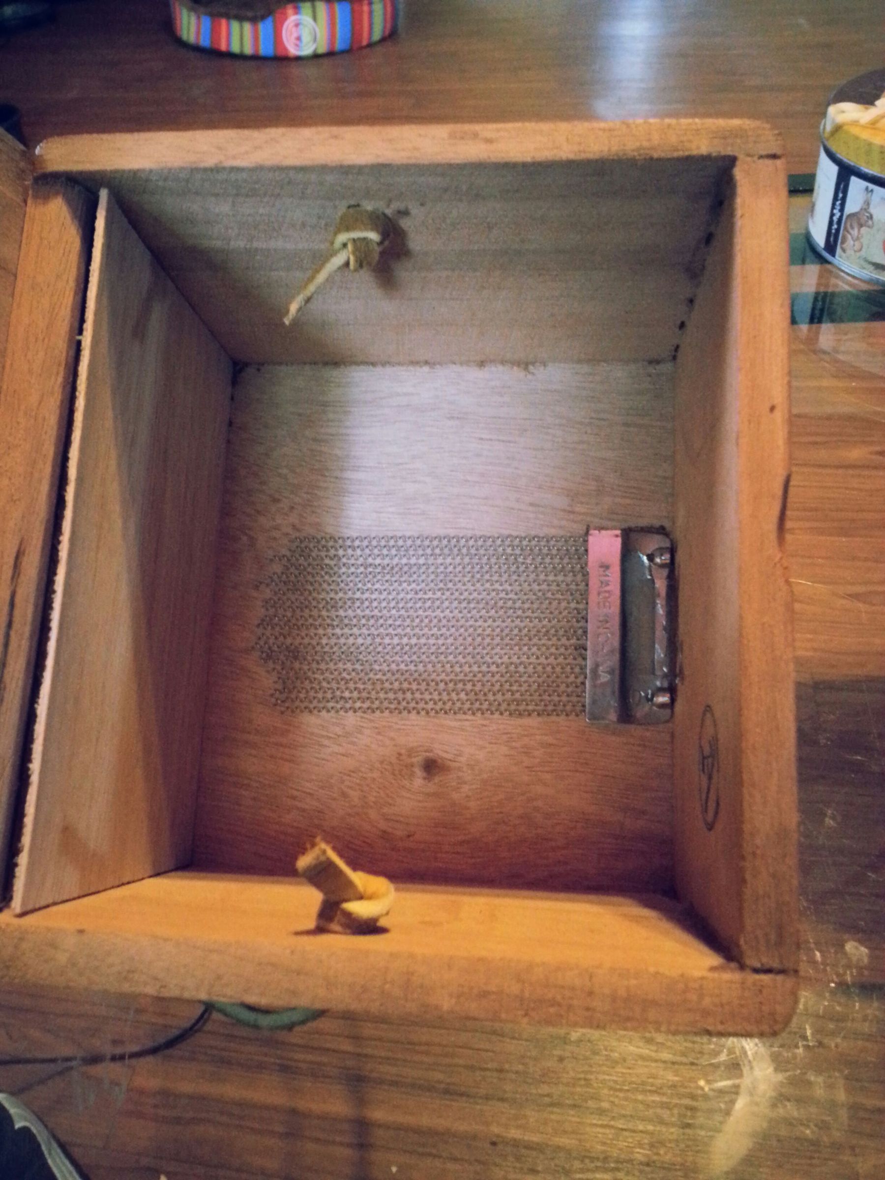 Make Your Very Own Cajita Drum. (Latin Percussion) : 6 Steps ...