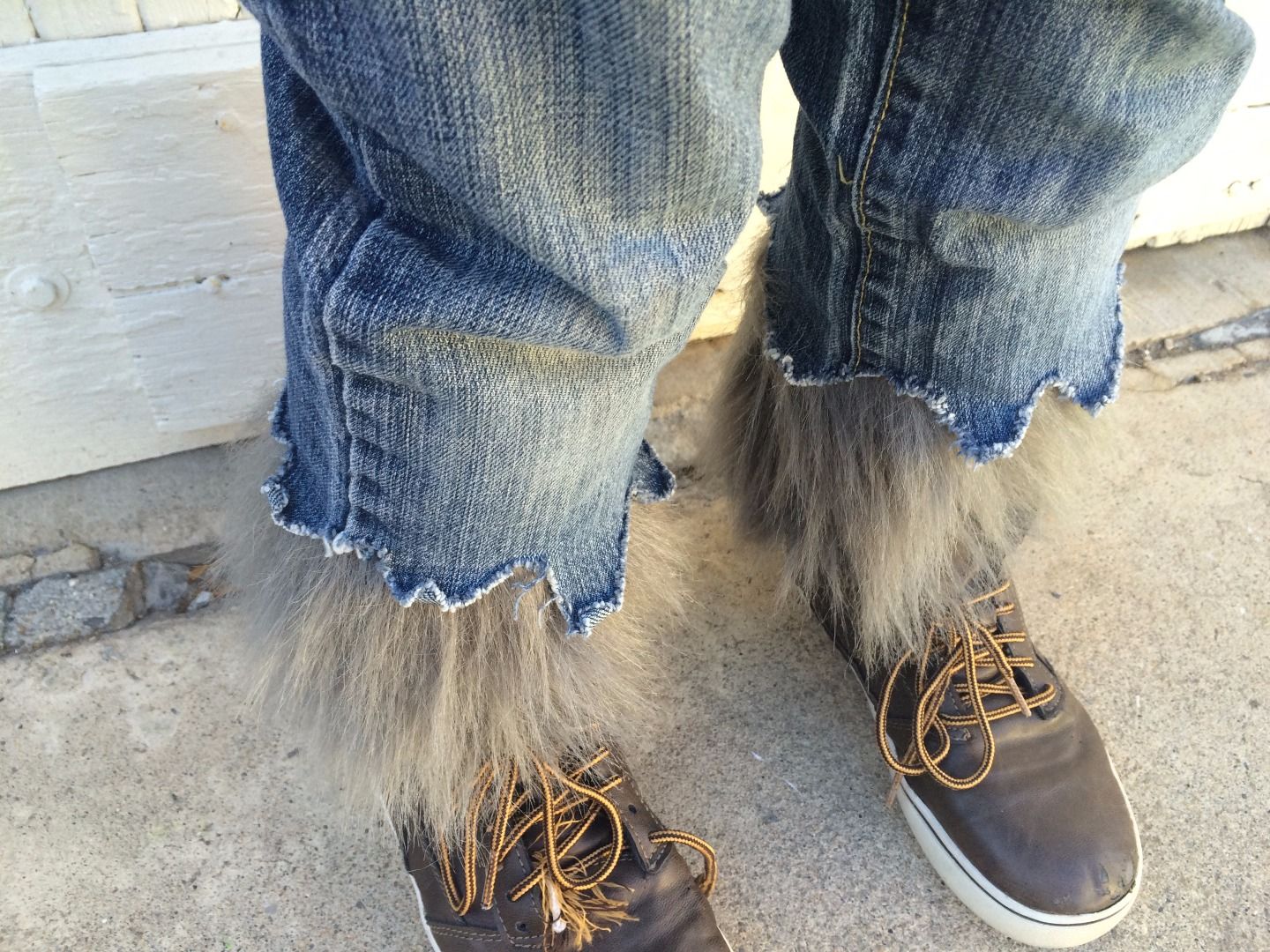 Werewolf Costume With Simple Animatronic Wagging Tail : 5 Steps (with ...