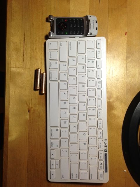 How to Hack Old Cell Phone to Power Up Your Wireless Bluetooth Keyboard - Instructables