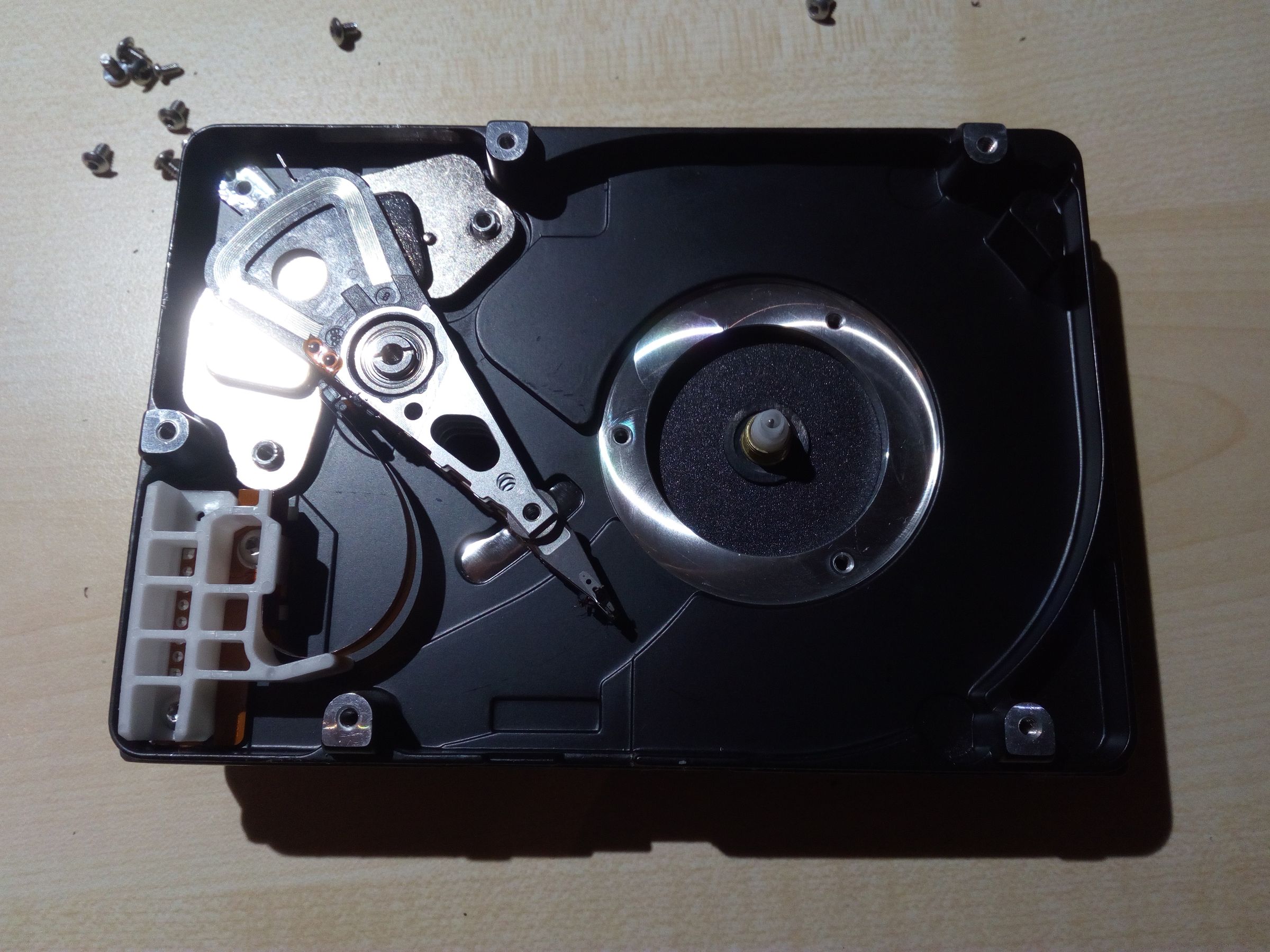 Simple Hard Drive Clock : 7 Steps (with Pictures) - Instructables